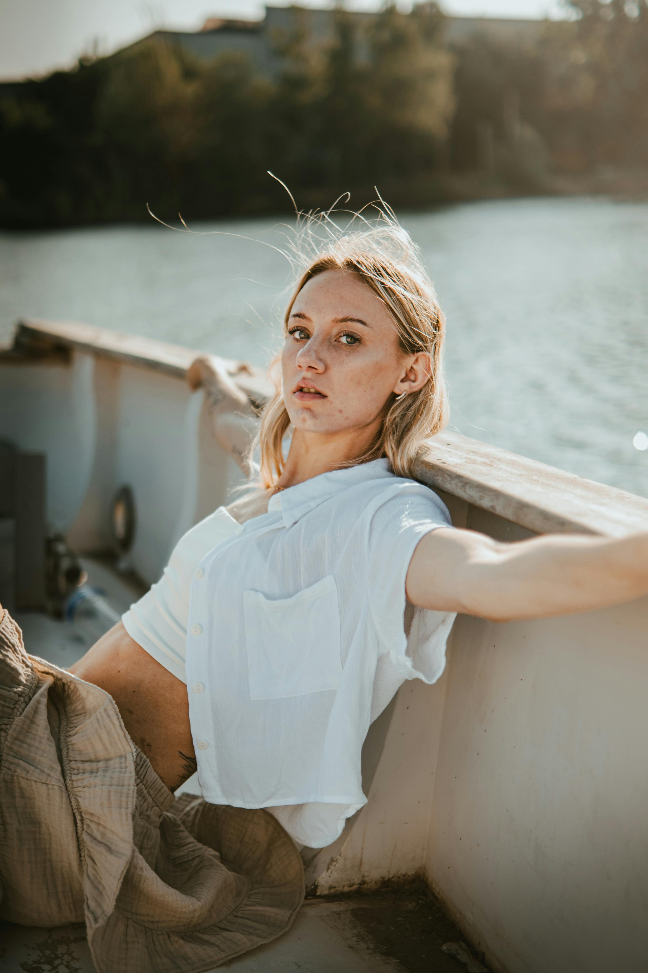 Fashion Model Man Back And Whait Photos, Download The BEST Free Fashion ...