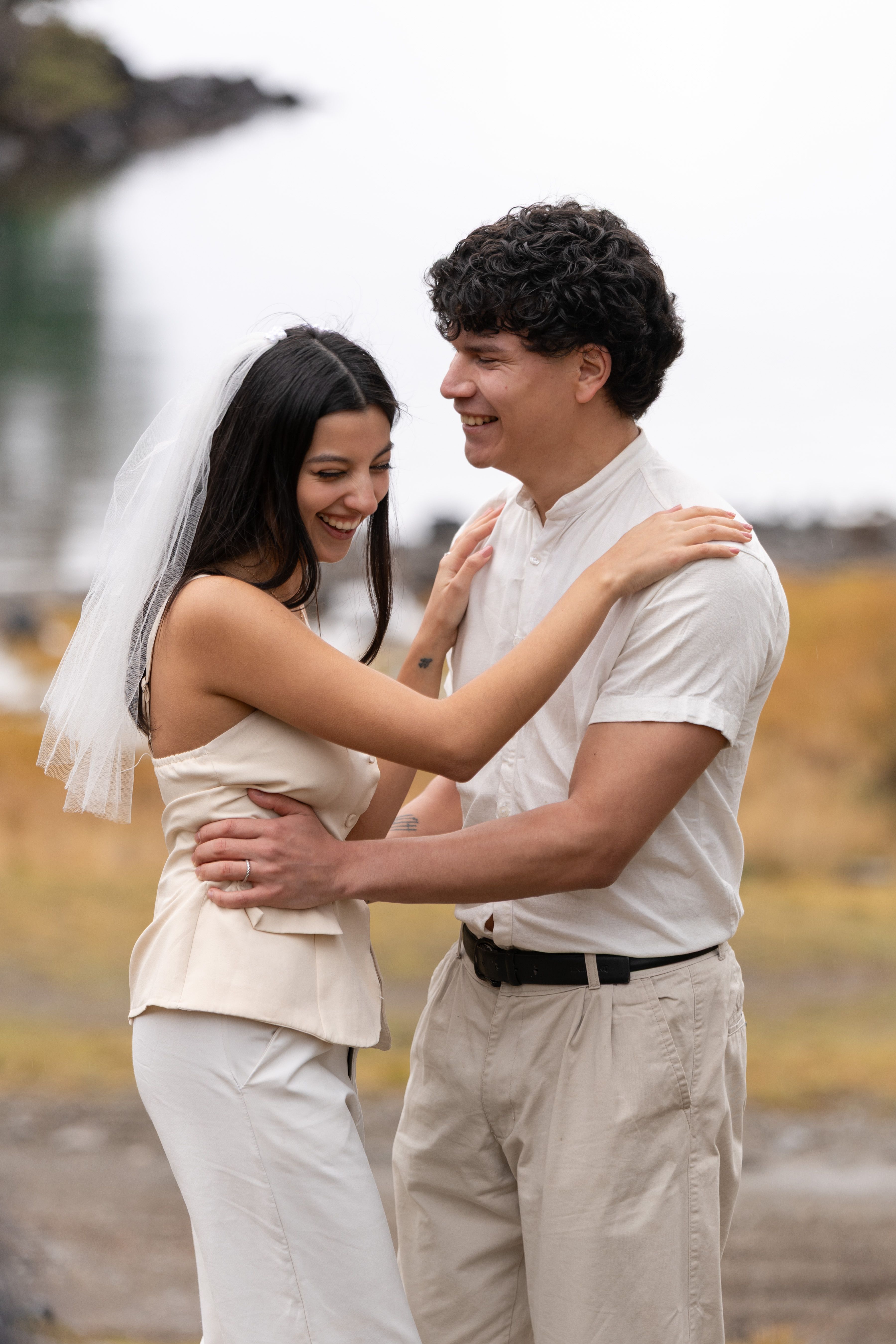 Wedding Bride Laughing Photos, Download The BEST Free Wedding Bride ...