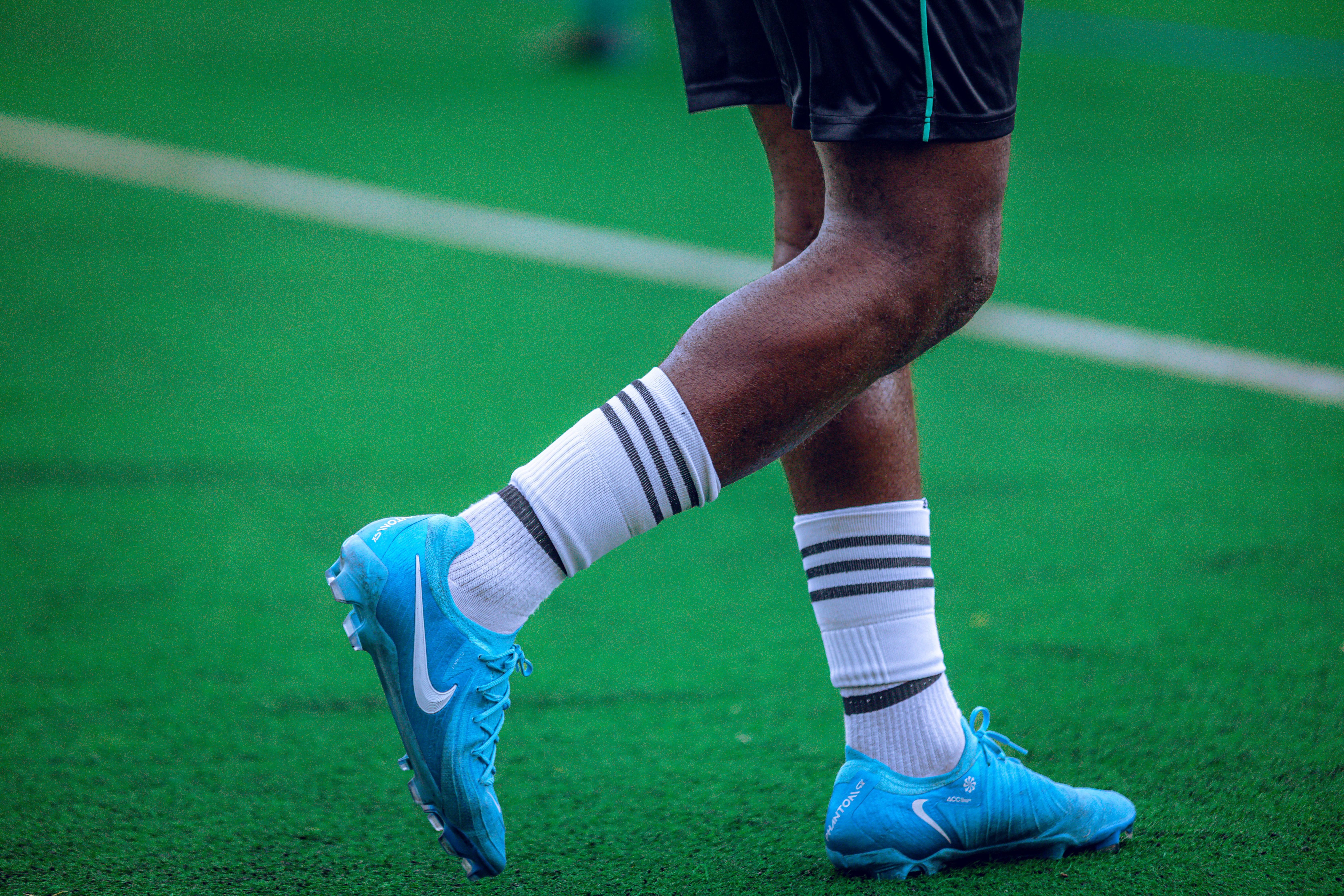 Legs Klavesnice Photos, Download The BEST Free Legs Klavesnice Stock ...