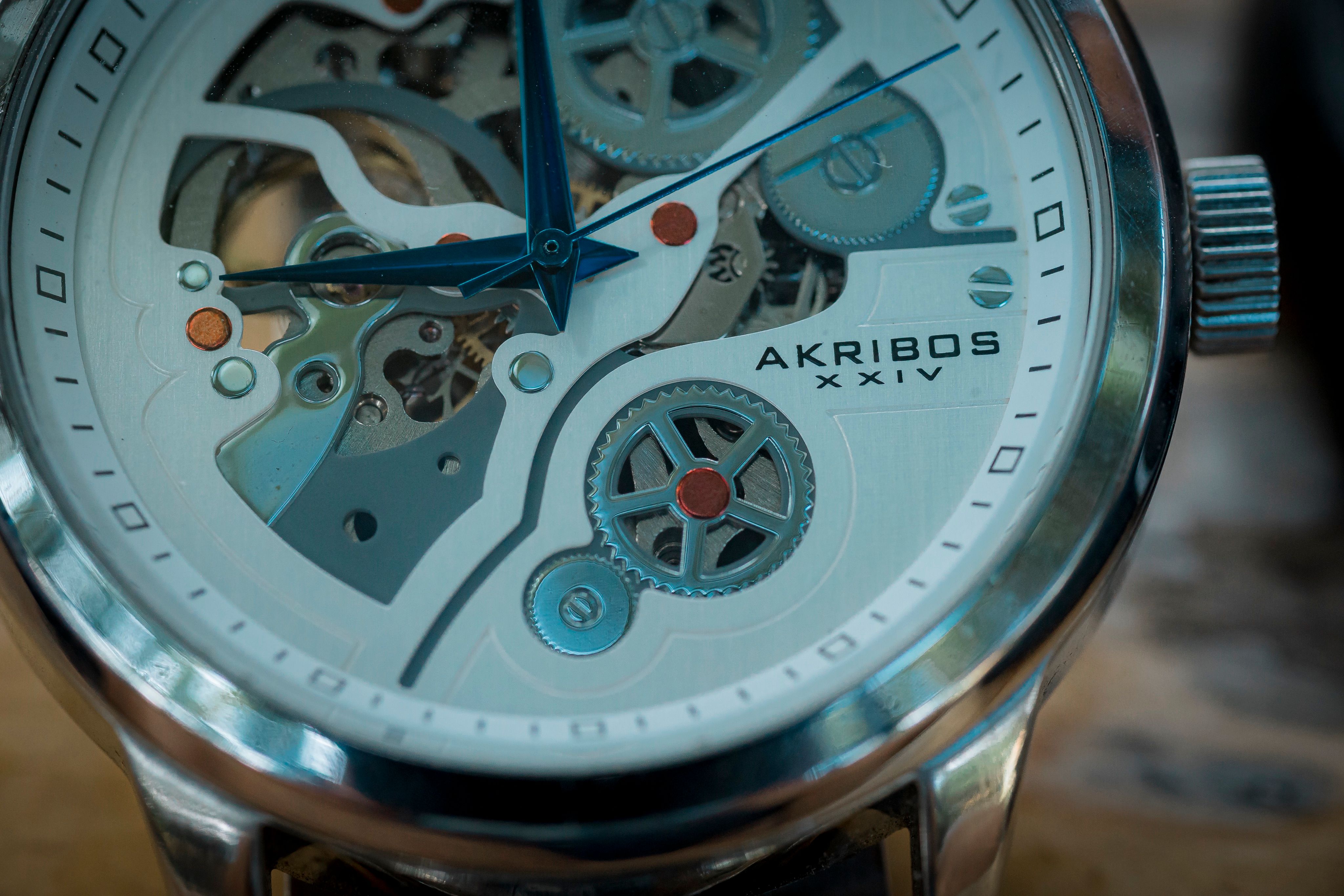 Close-up of Intricate Mechanical Watch Gears · Free Stock Photo