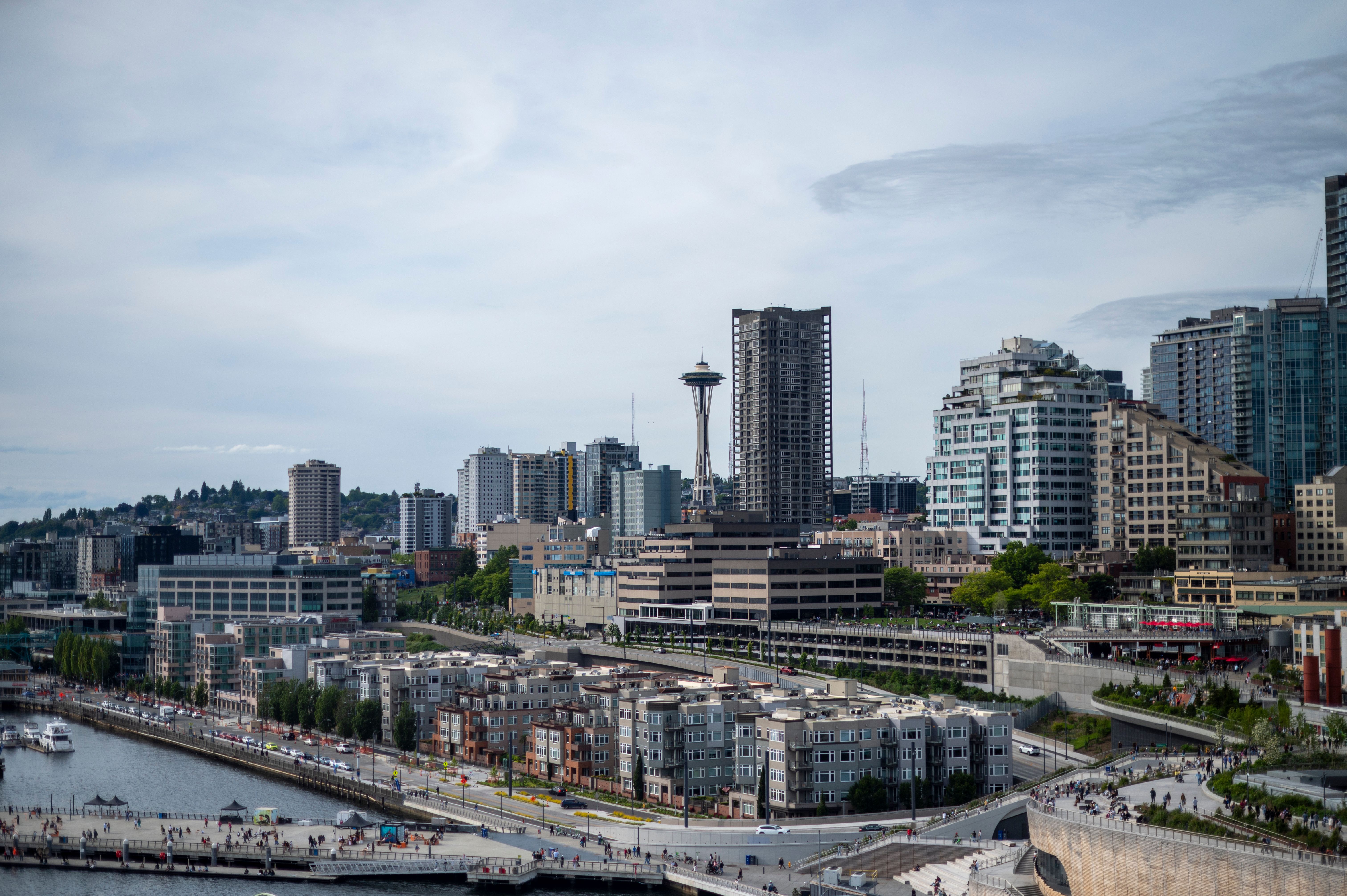 Seattle Skyline Featuring Space Needle · Free Stock Photo