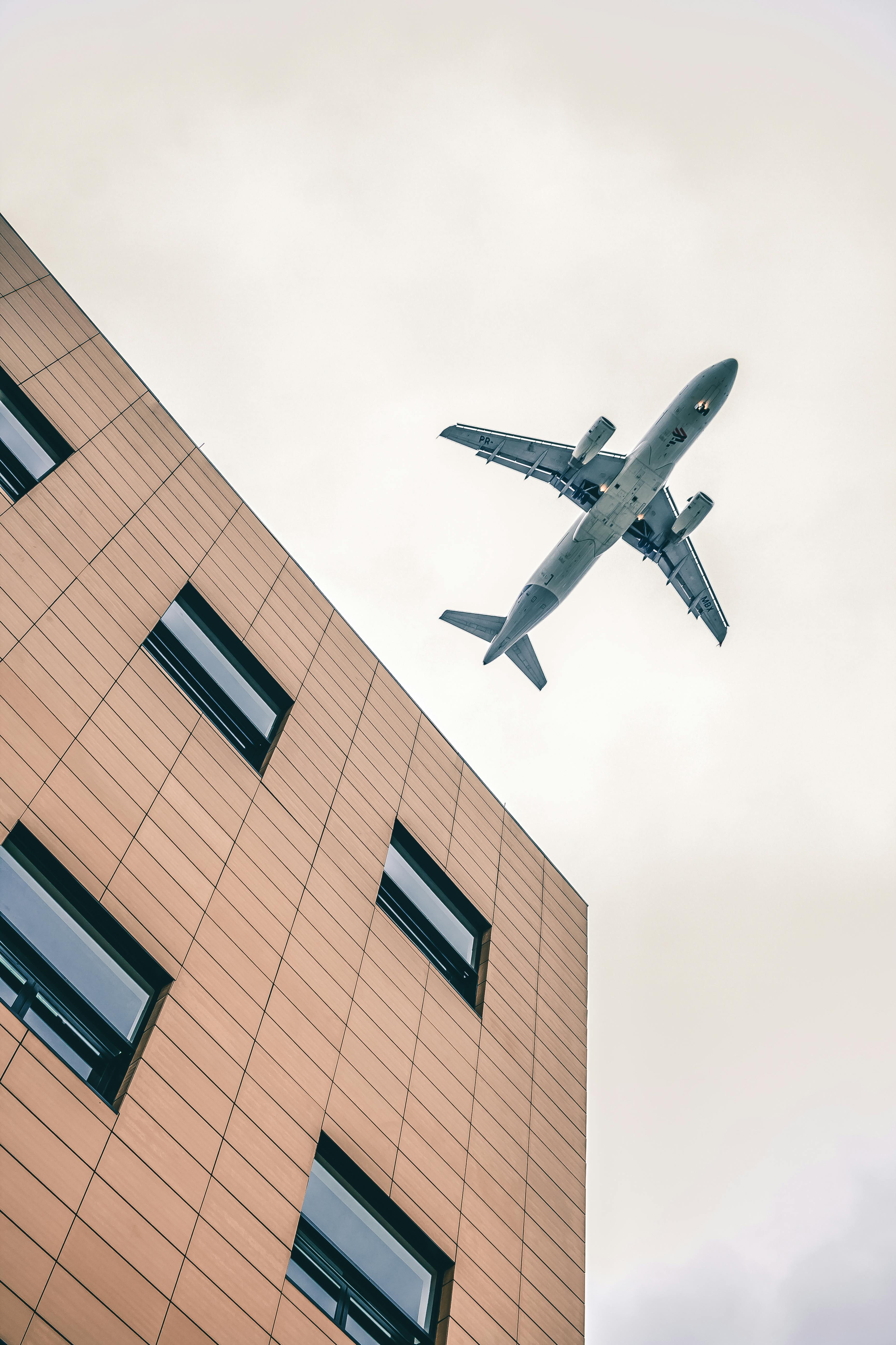 Plane Photos, Download The BEST Free Plane Stock Photos & HD Images