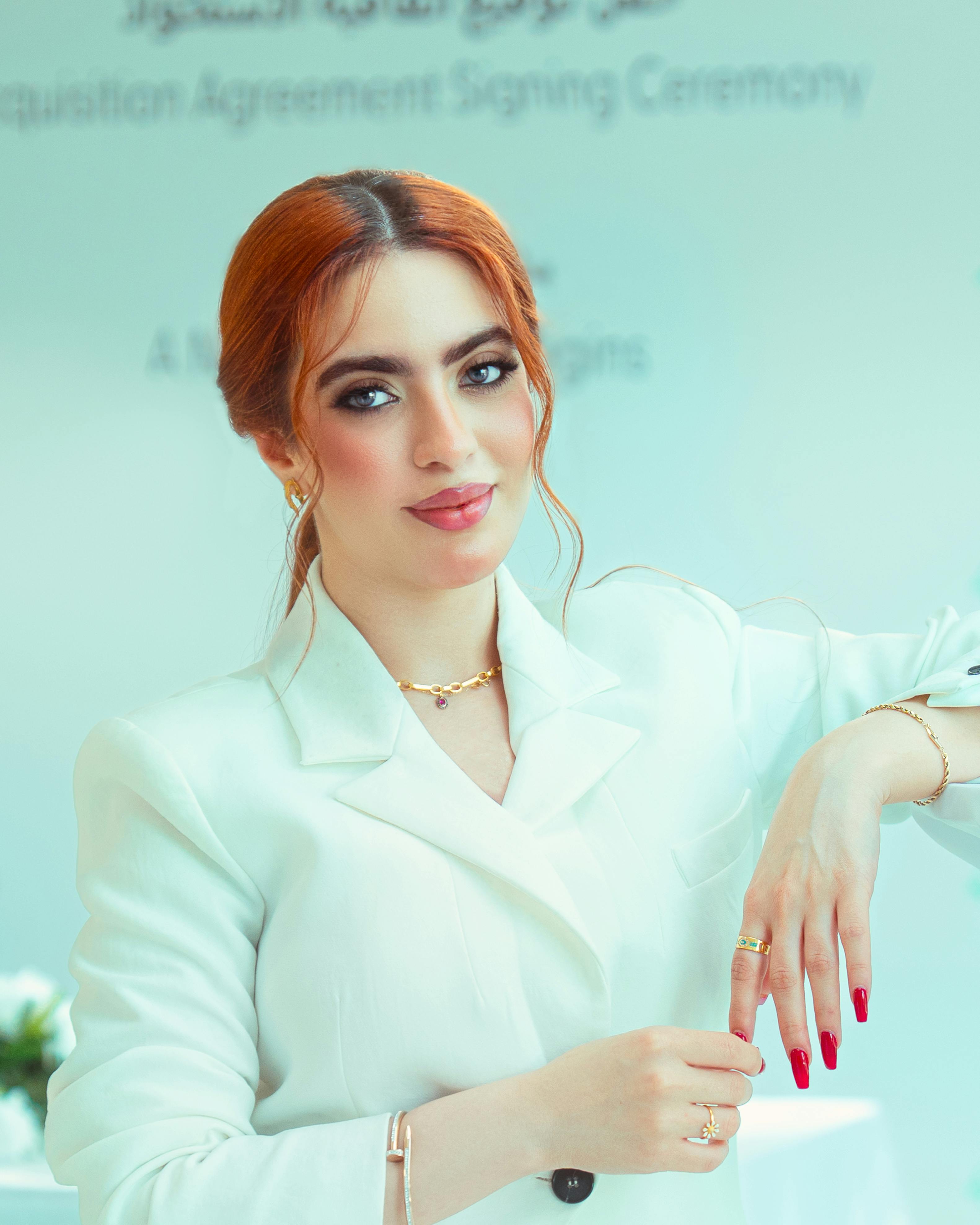 Nacked Ladies Photos, Download The BEST Free Nacked Ladies Stock Photos ...