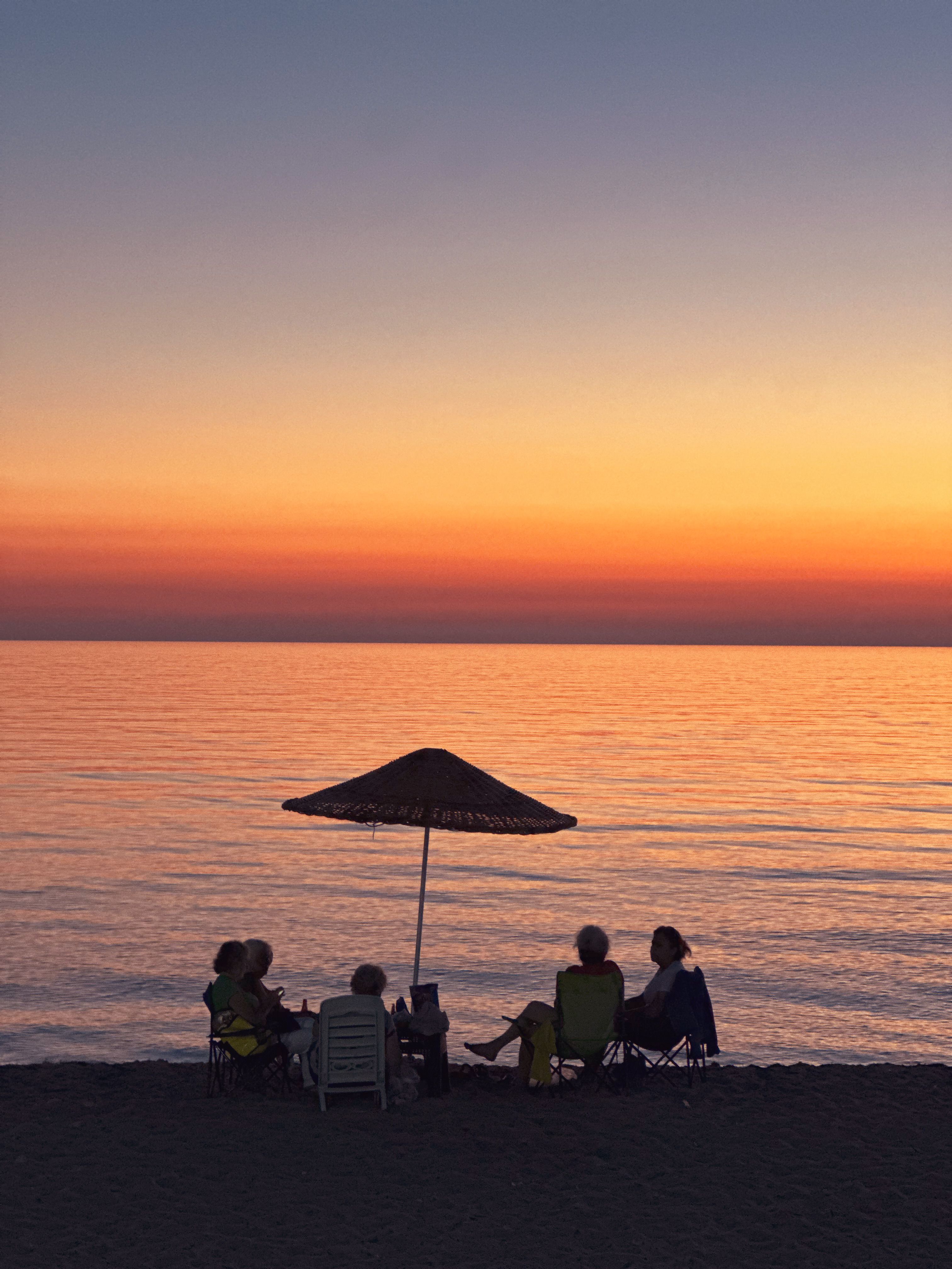 Sunset With Friends Photos, Download The BEST Free Sunset With Friends ...