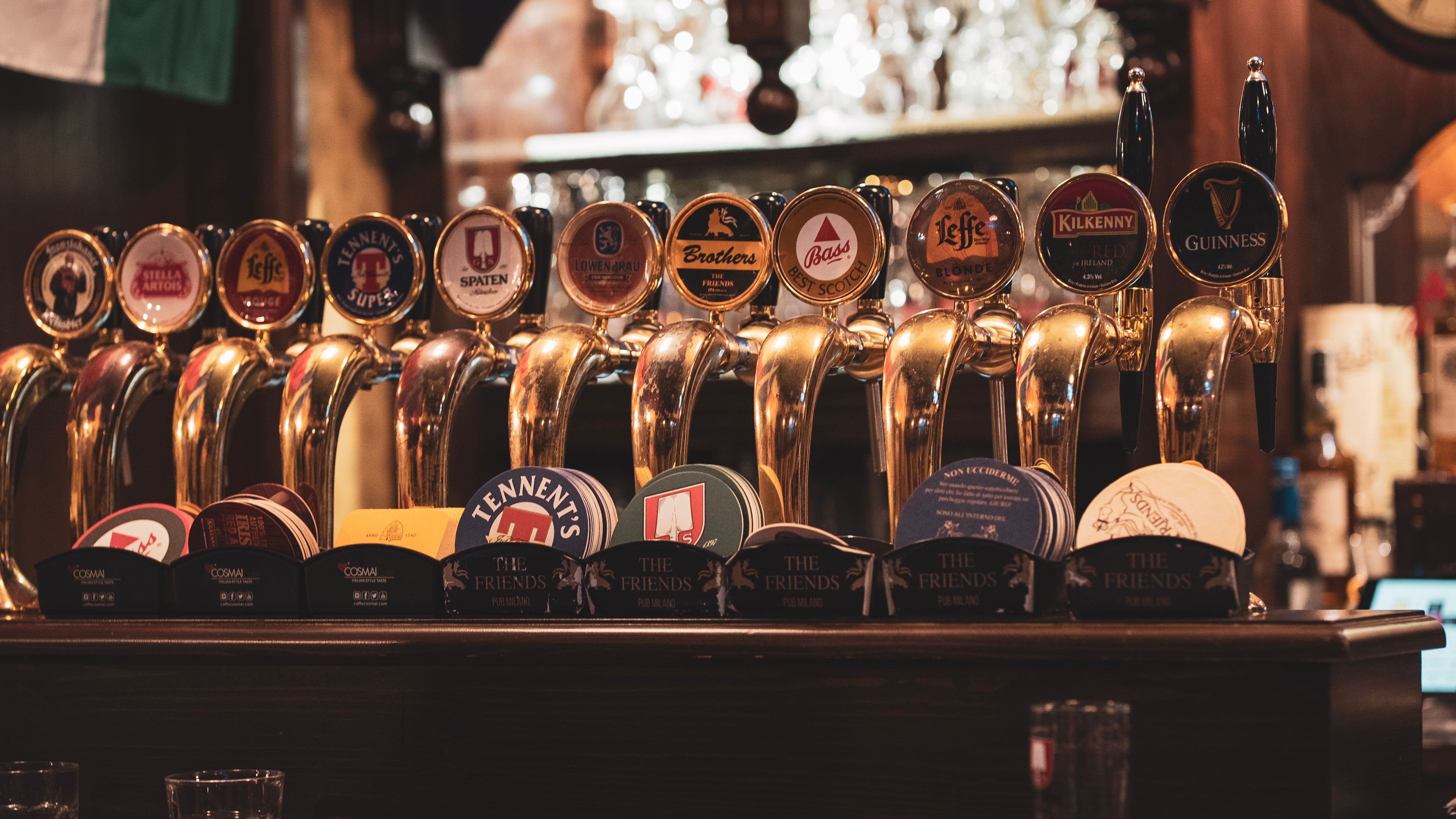 Pub Background Photos, Download The BEST Free Pub Background Stock ...