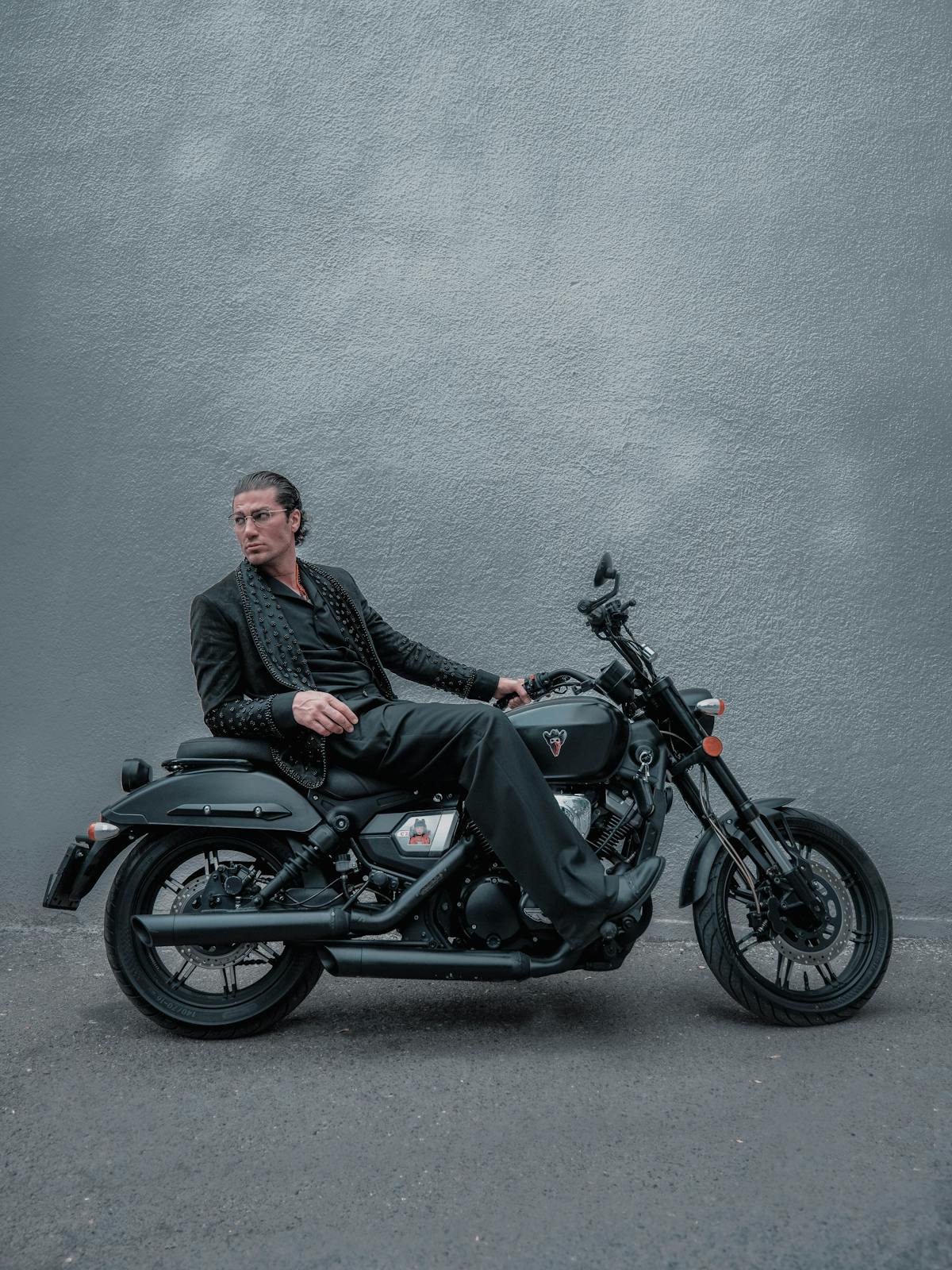 Standing Man Photos, Download The BEST Free Standing Man Stock Photos ...