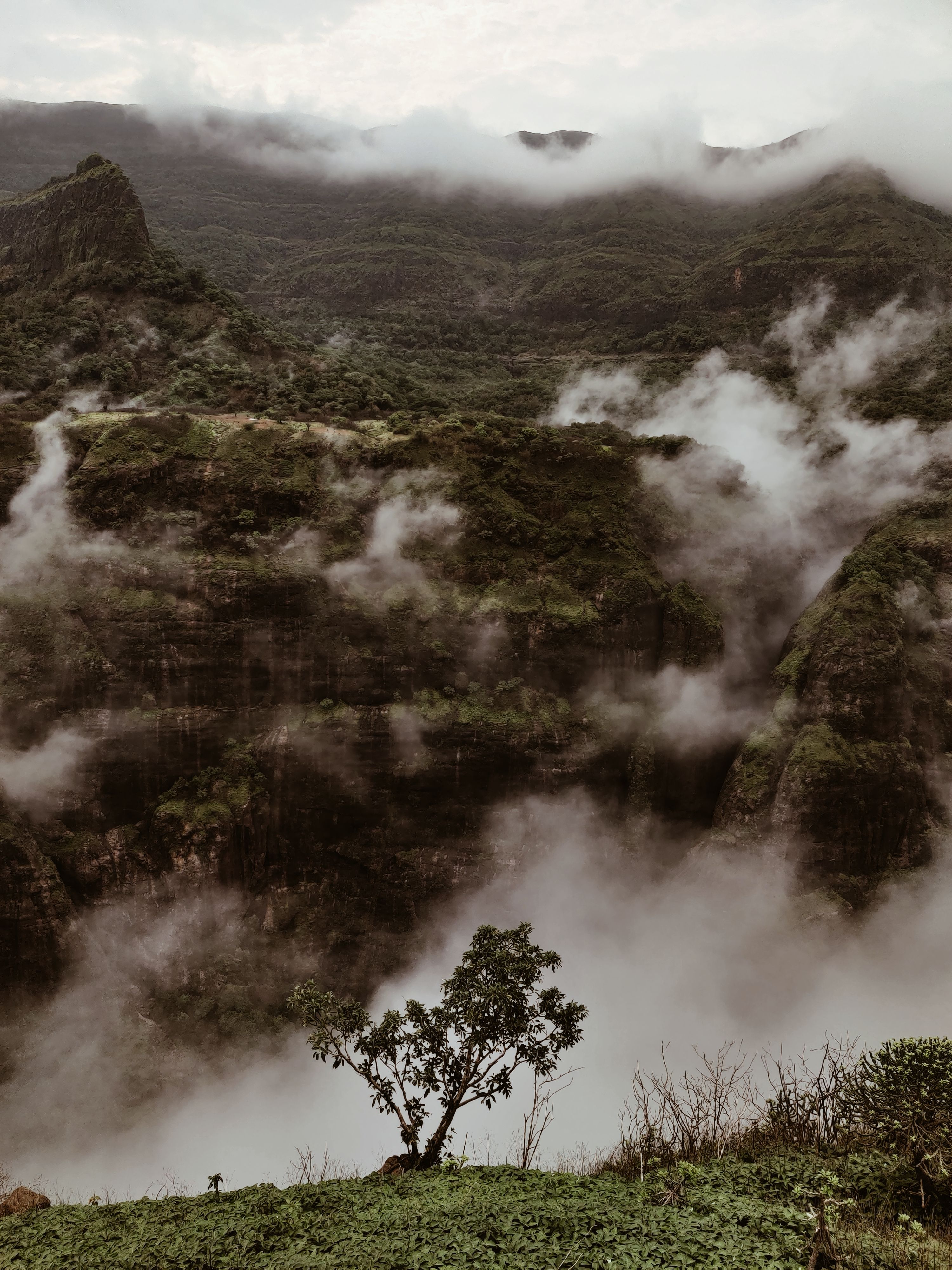 Hill No Trees Landspace Photos, Download The BEST Free Hill No Trees ...