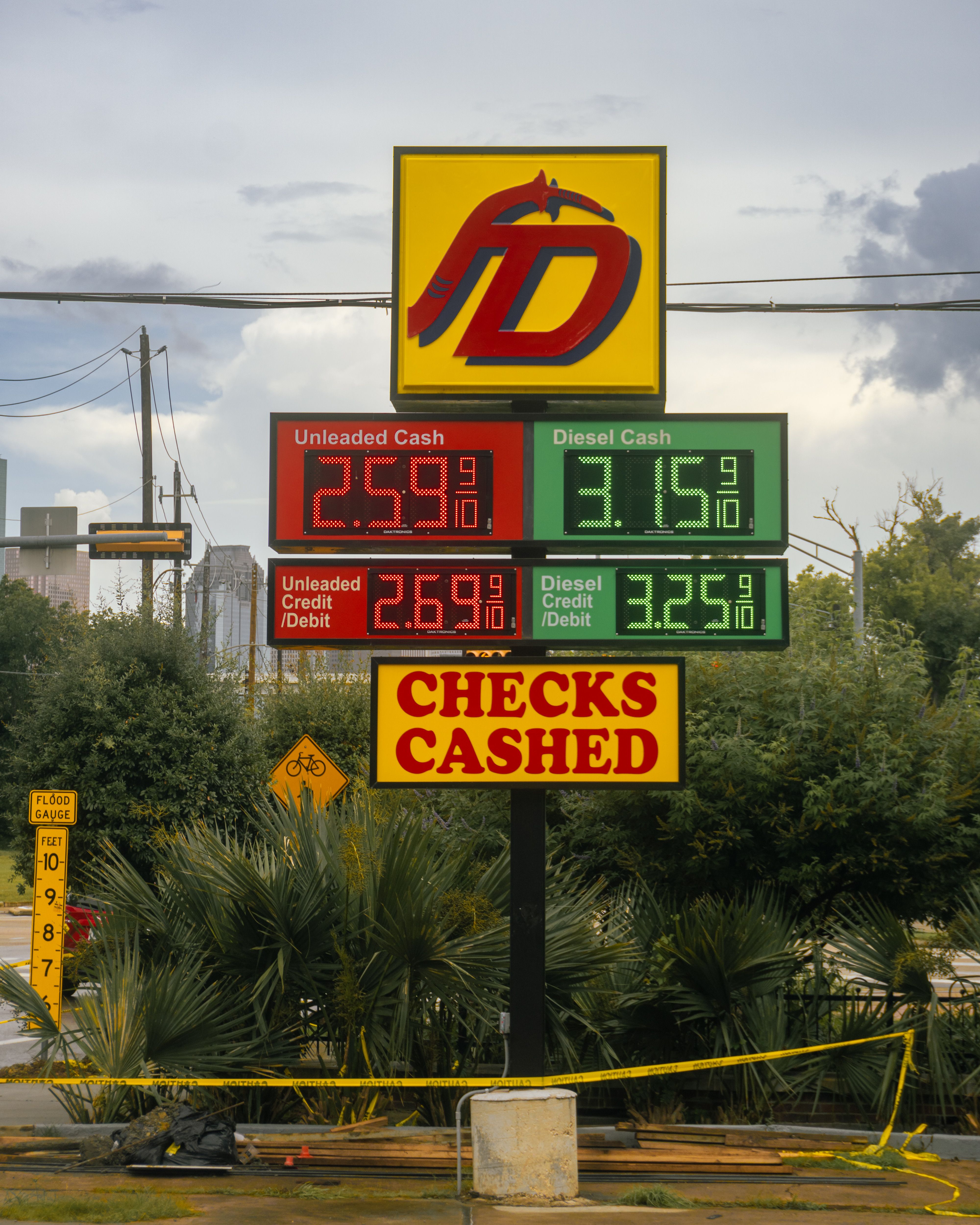 Gas Station Signboard with Prices in Houston · Free Stock Photo