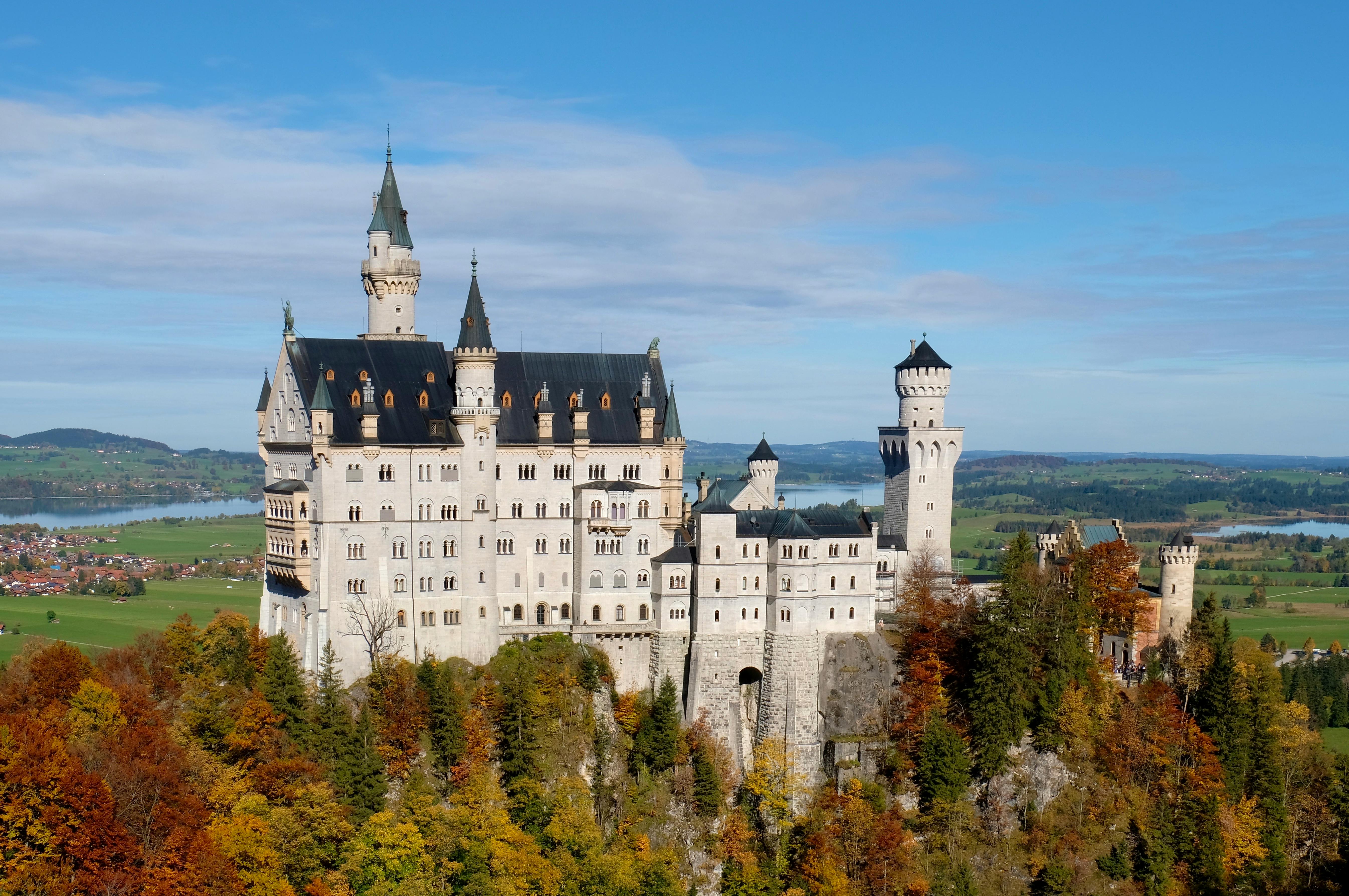 View of Castle in City · Free Stock Photo