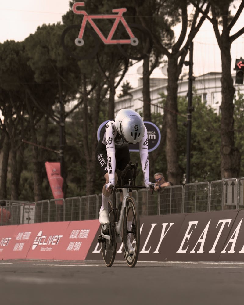 Finish Line Photos, Download The BEST Free Finish Line Stock Photos ...