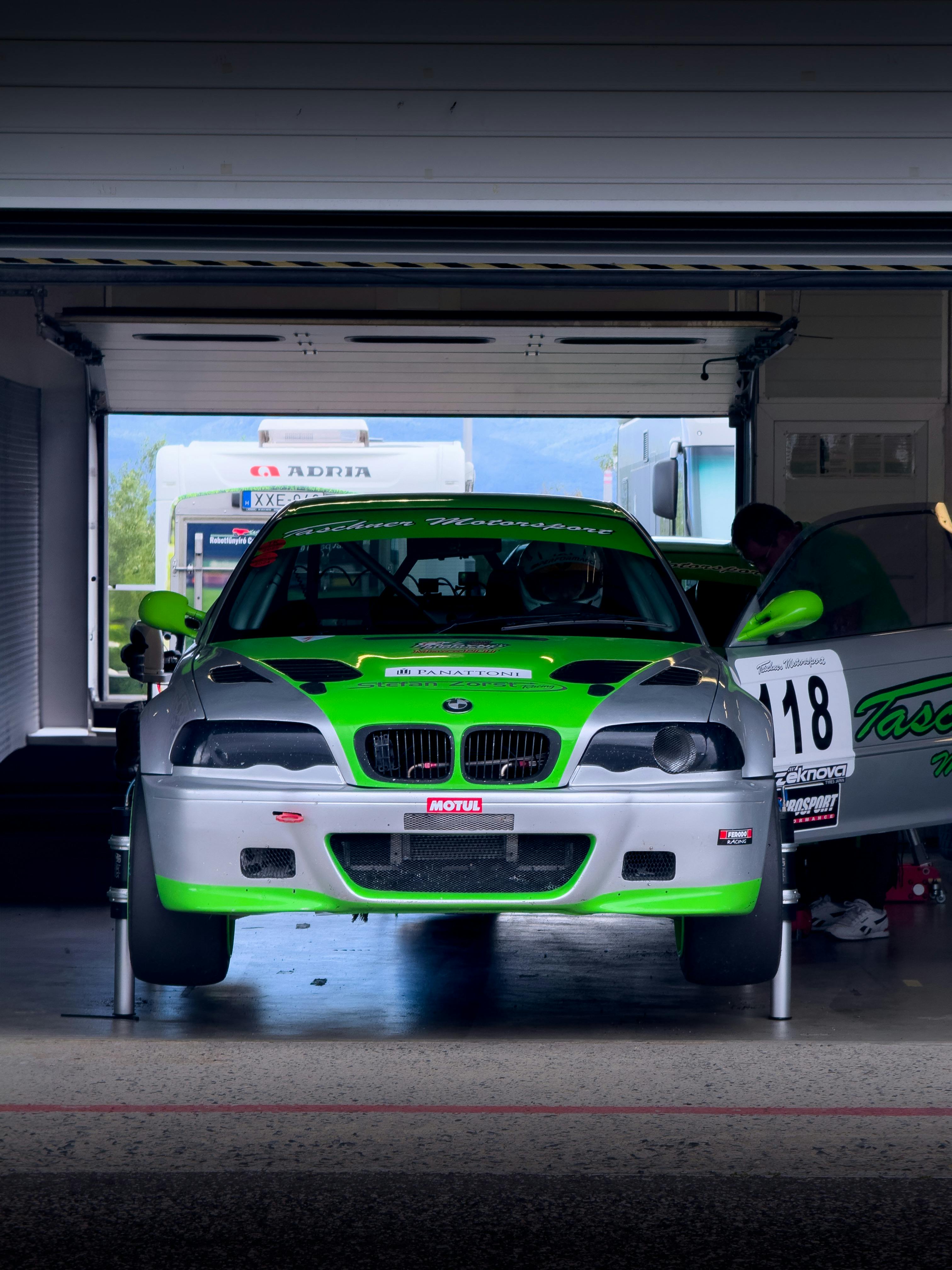 Bp Garage Photos, Download The BEST Free Bp Garage Stock Photos & HD Images