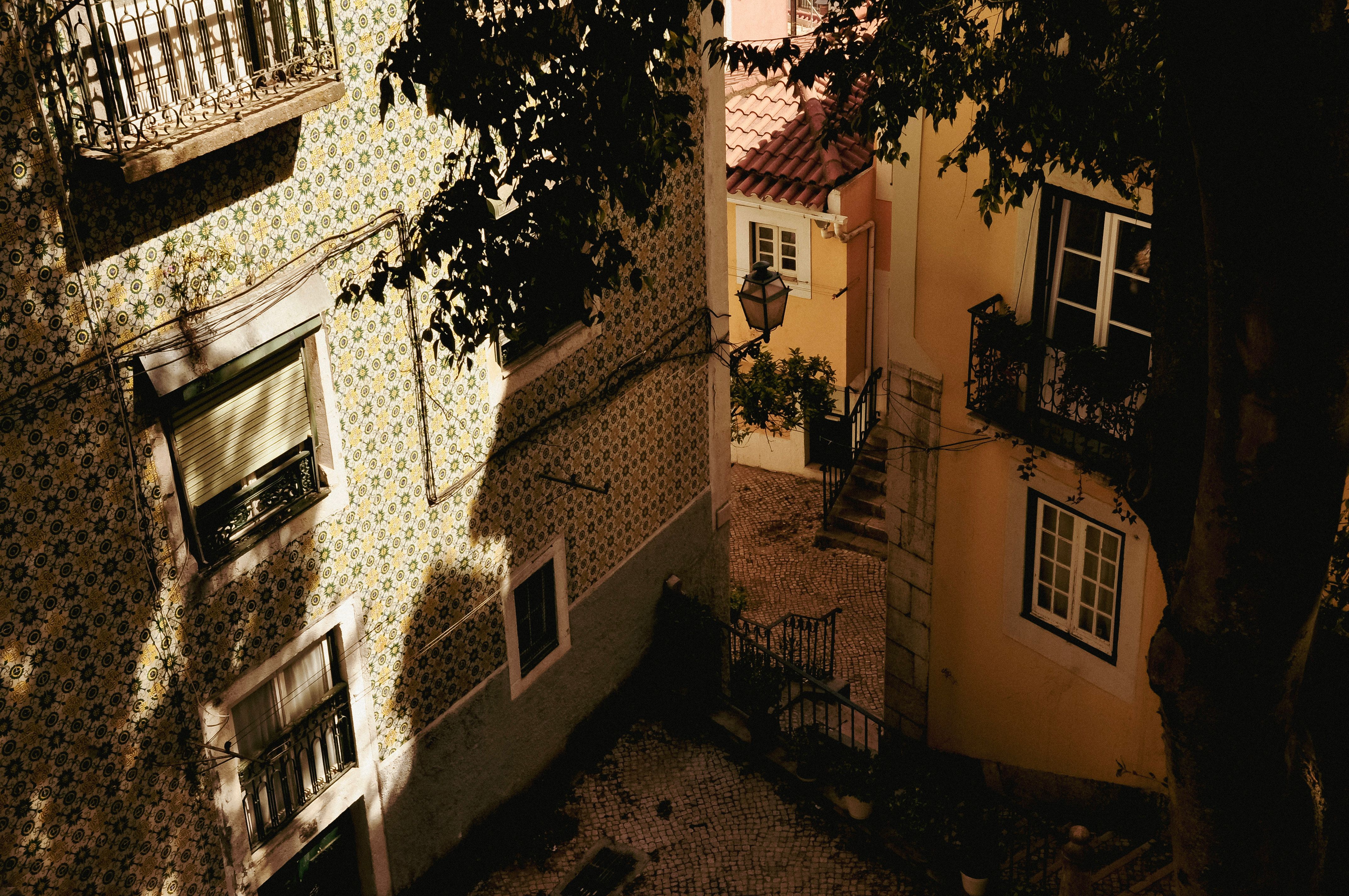 Shadows In The City Photos, Download The BEST Free Shadows In The City ...