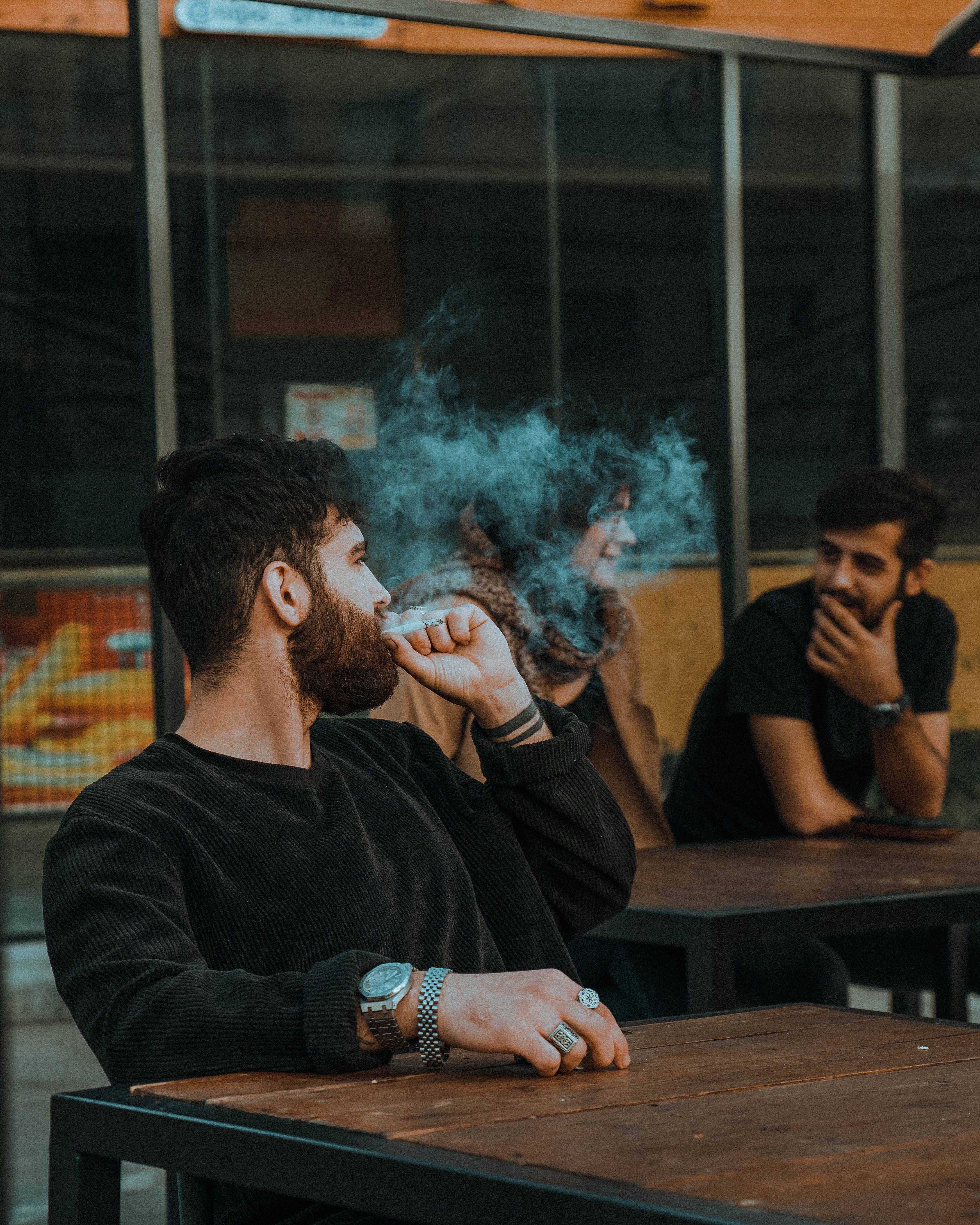 Chat' Photos, Download The BEST Free Chat' Stock Photos & HD Images