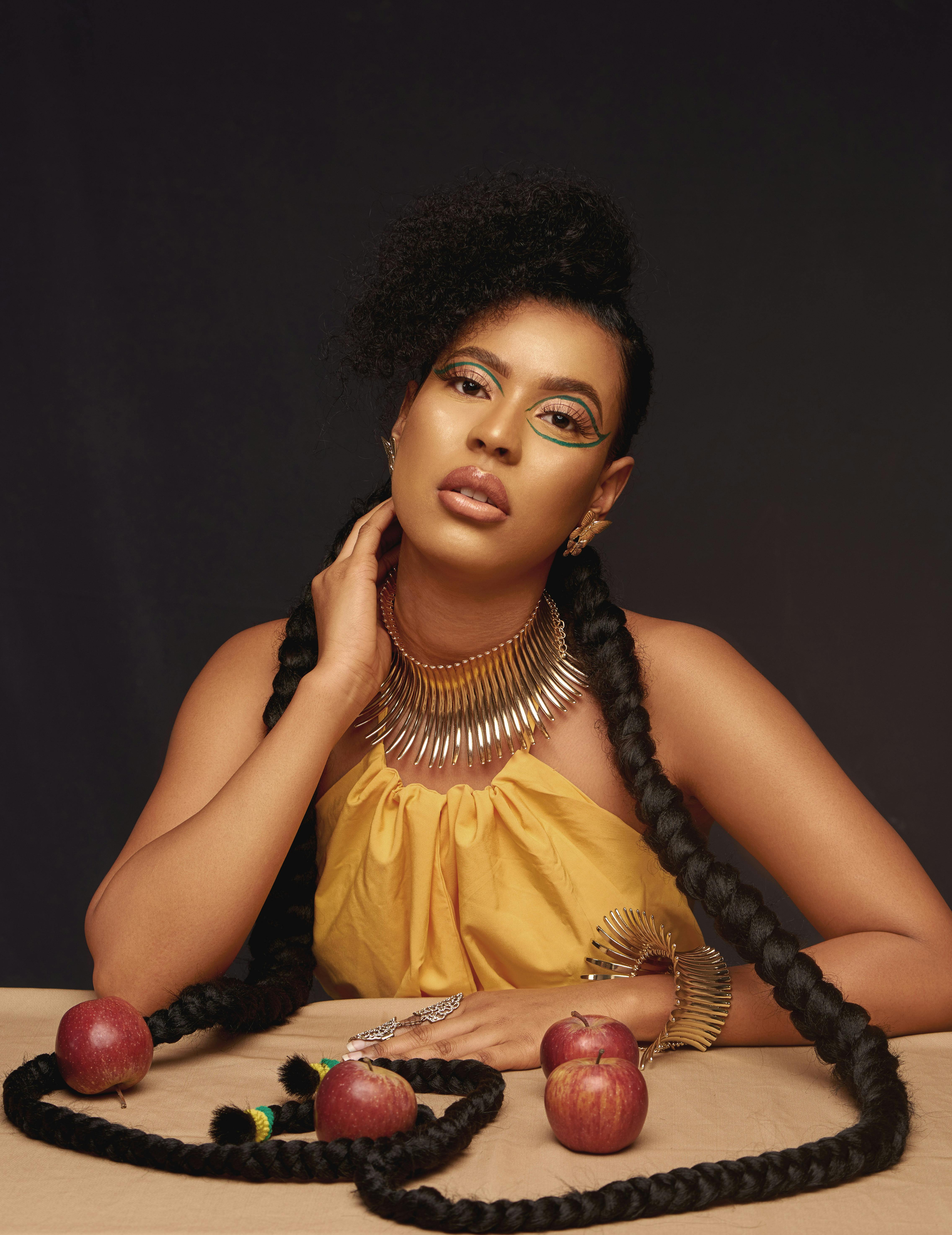 Gorgeous Risque Woman Photos, Download The BEST Free Gorgeous Risque ...