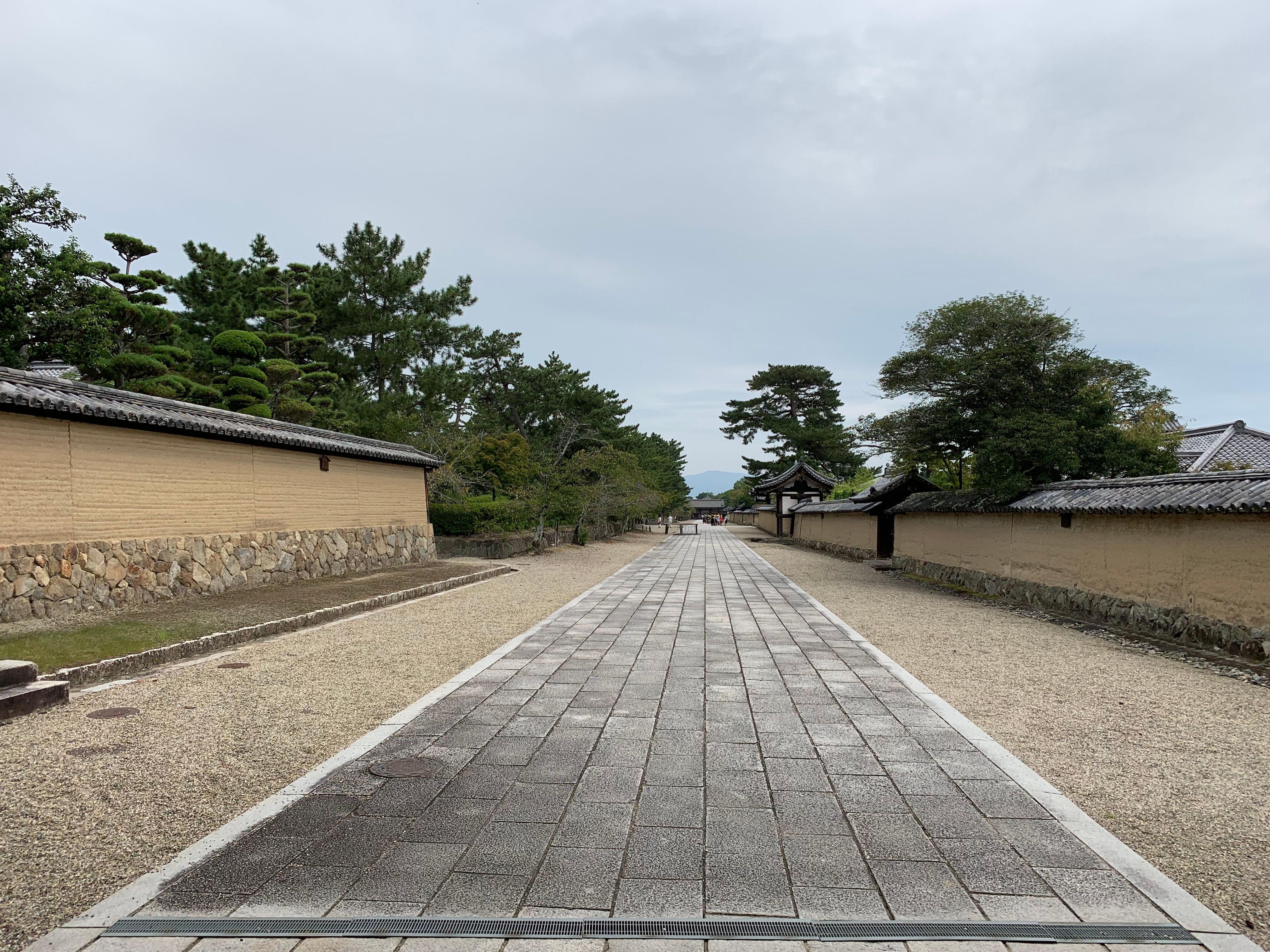 Traditional Japanese Pathway in Nara · Free Stock Photo