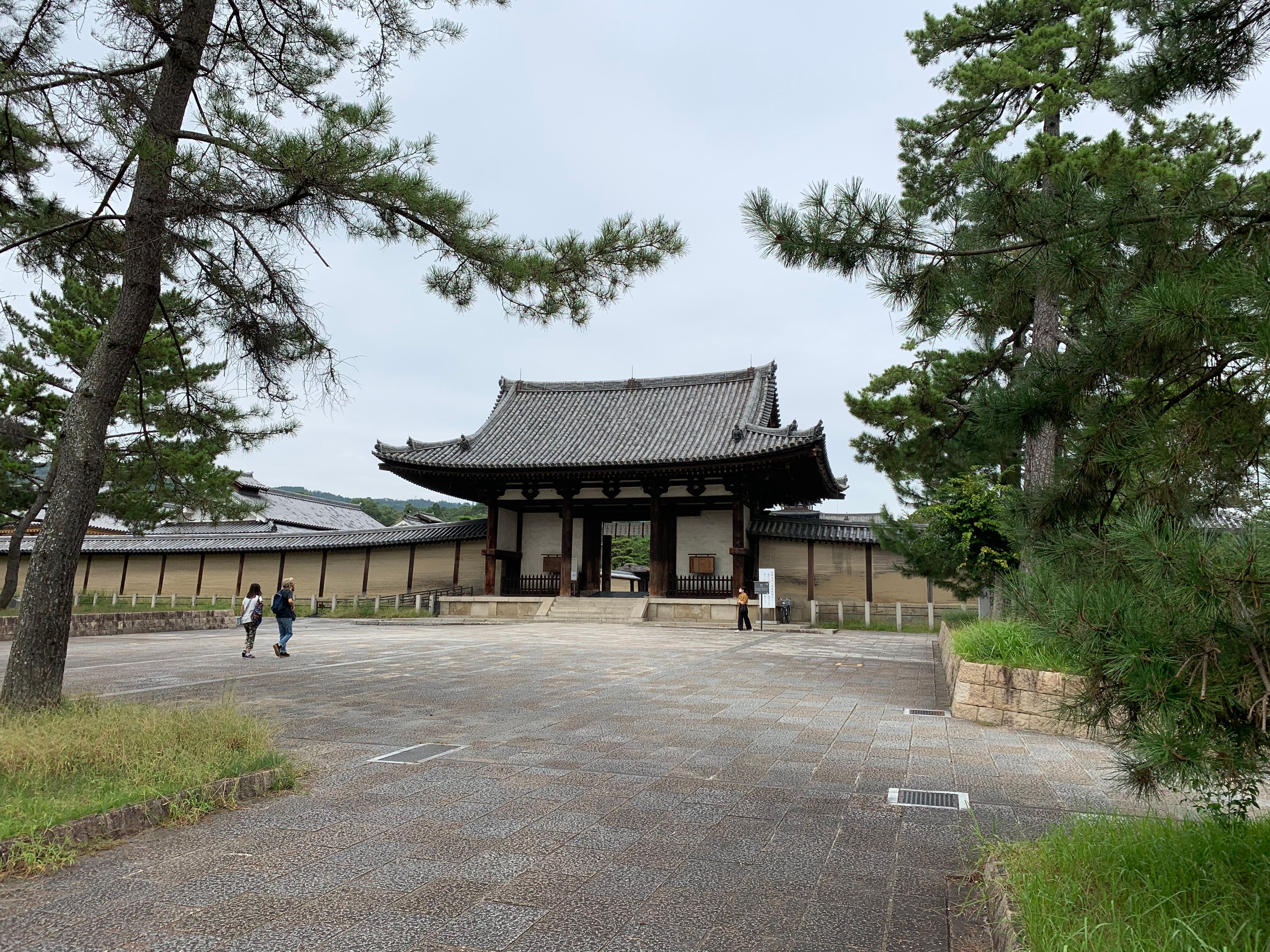 Historic Temple Gate in Nara, Japan · Free Stock Photo