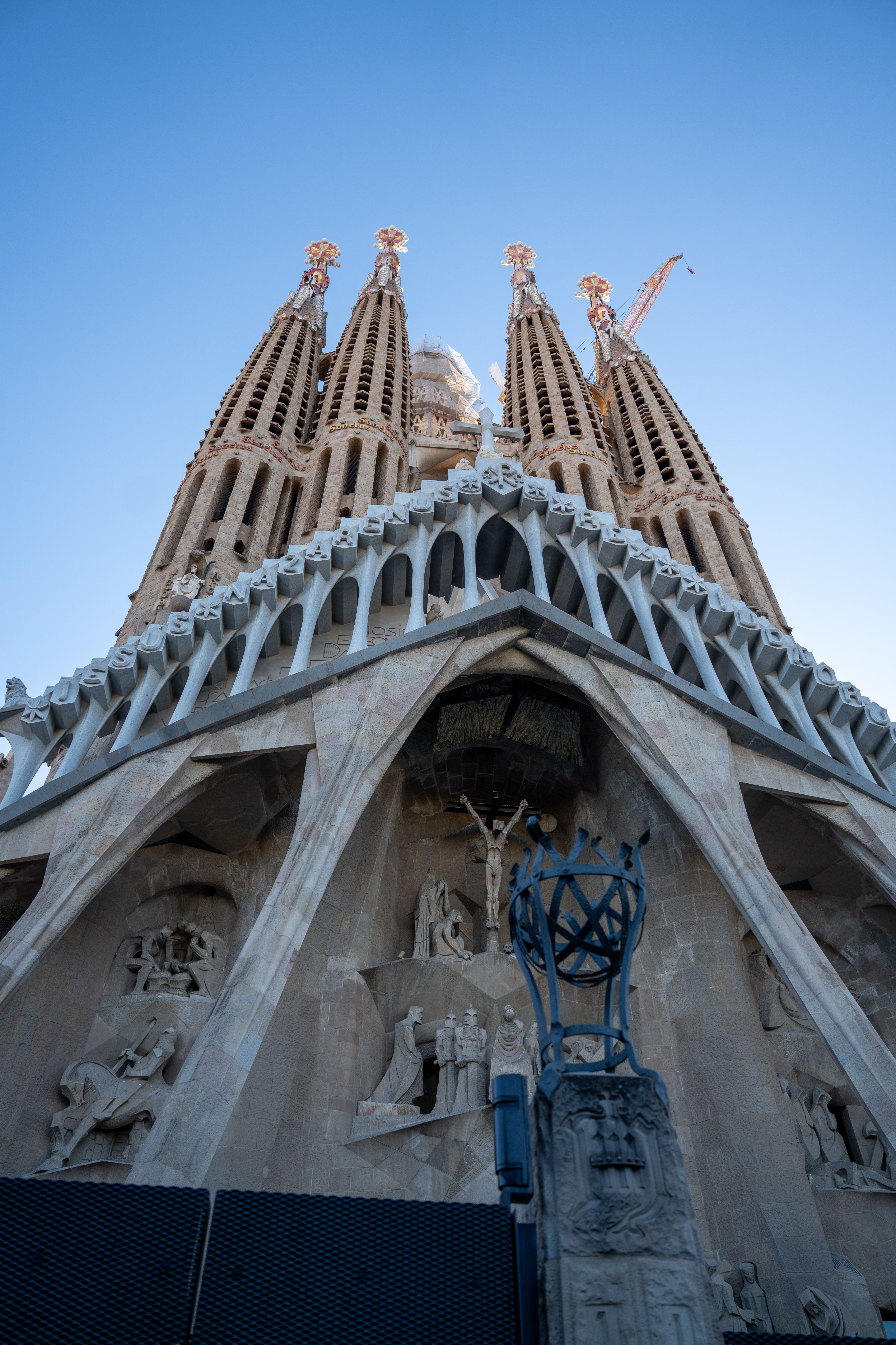 Antoni Gaudi Masterpiece Photos, Download The BEST Free Antoni Gaudi ...