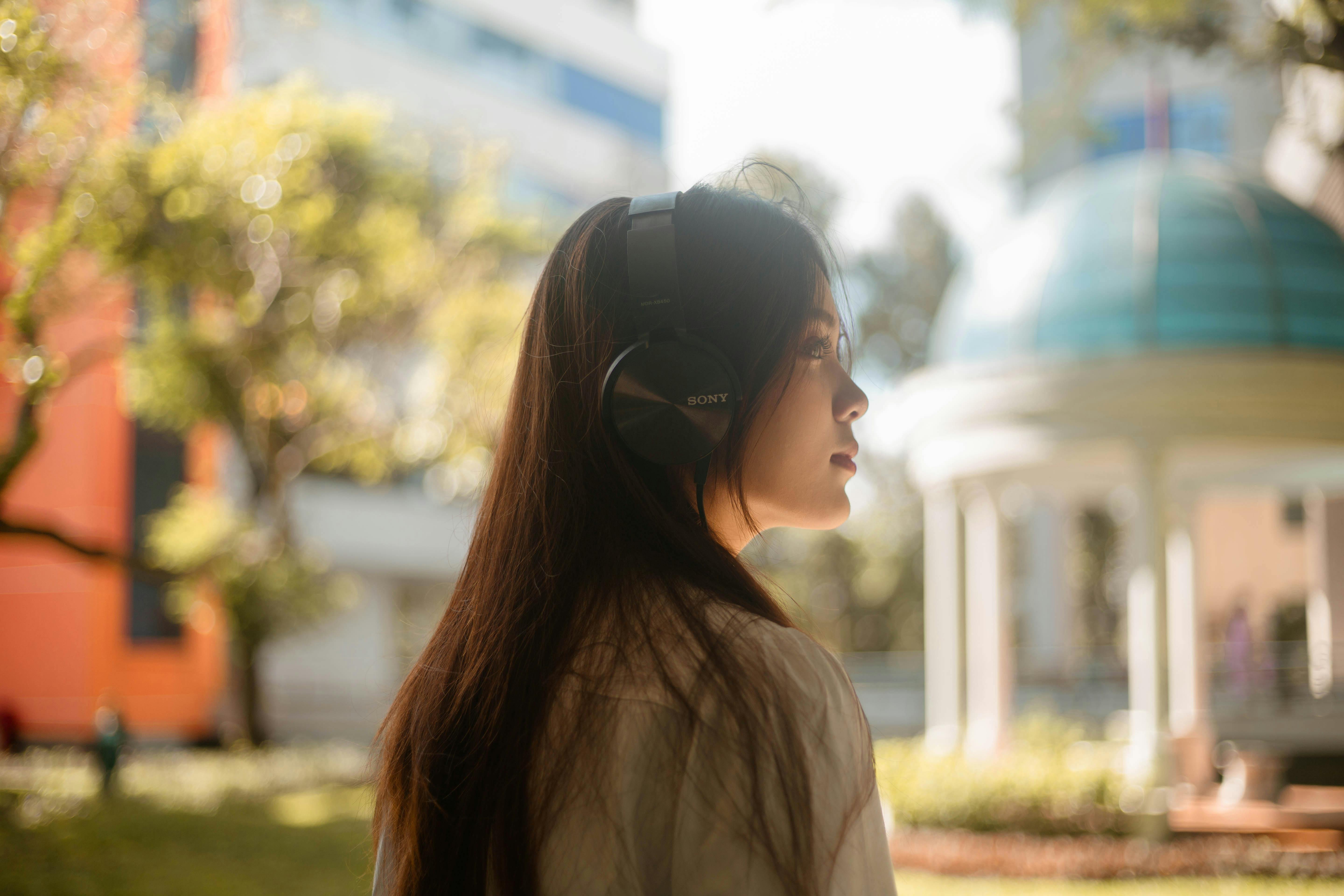 Normal Profile Photos, Download The BEST Free Normal Profile Stock ...