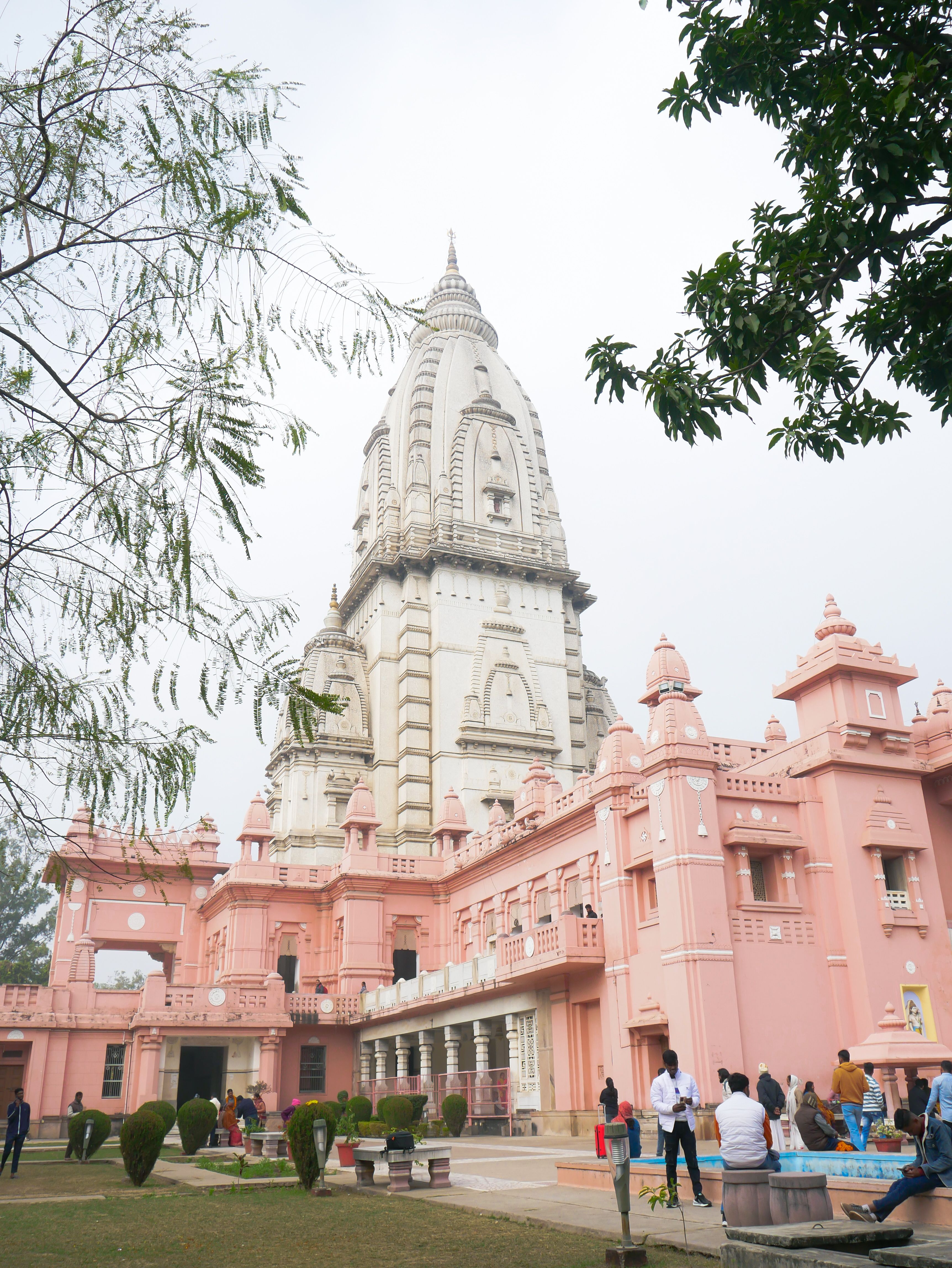 Kashi Vishwanath Temple in Varanasi, India · Free Stock Photo