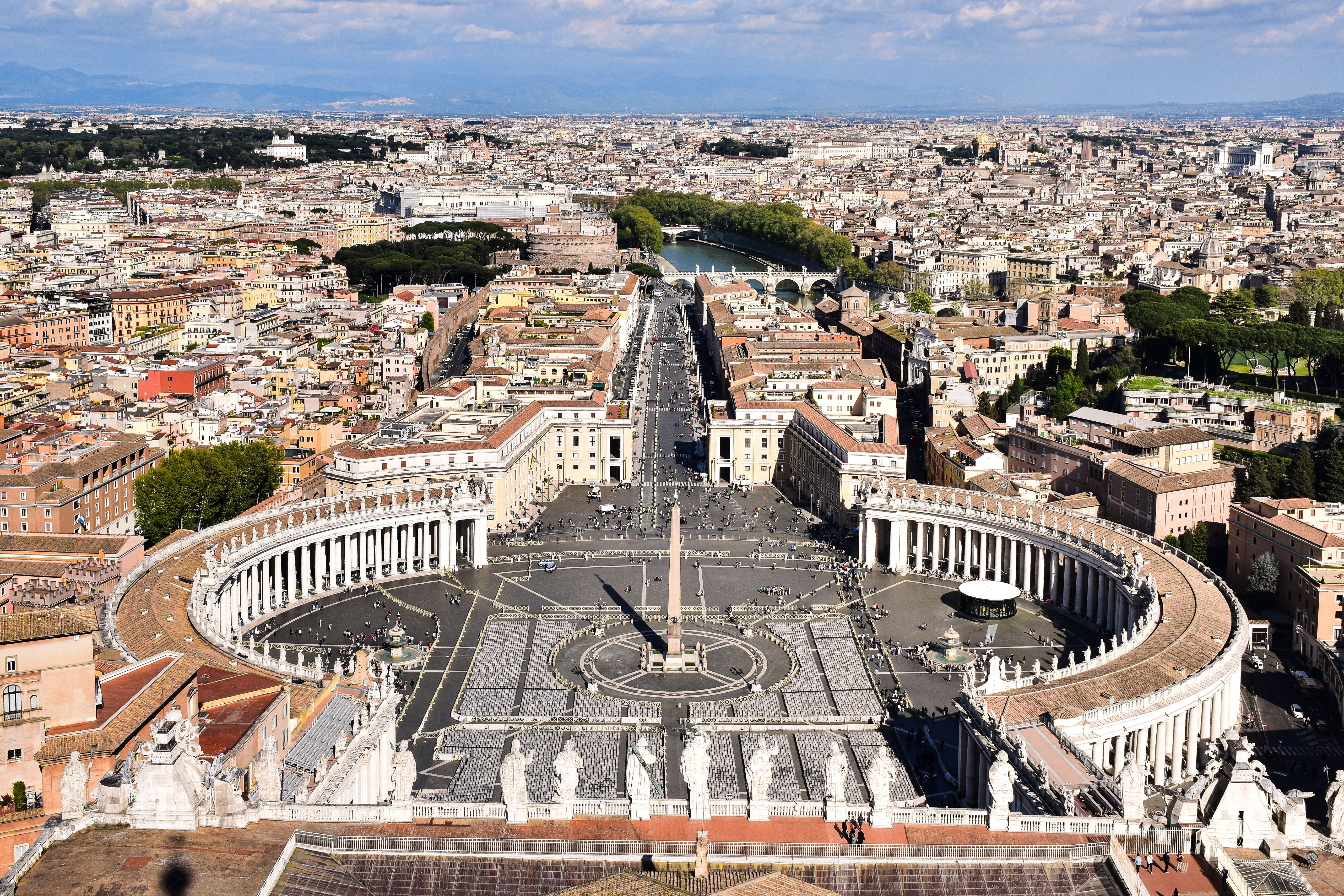 Aerial View of St. Peter's Square in Rome, Italy · Free Stock Photo