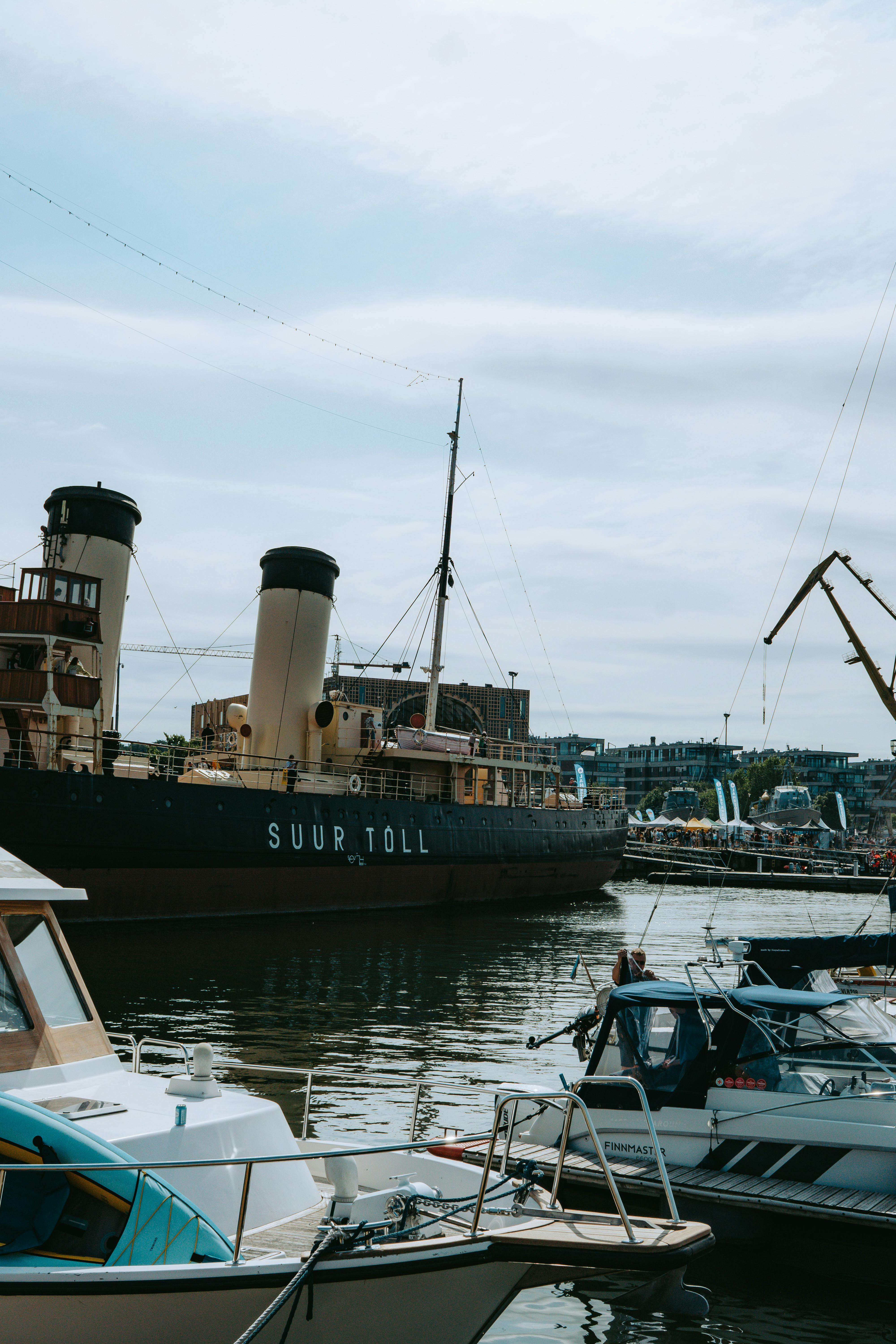 Suur Tõll Steamboat at Tallinn Harbor Festival · Free Stock Photo