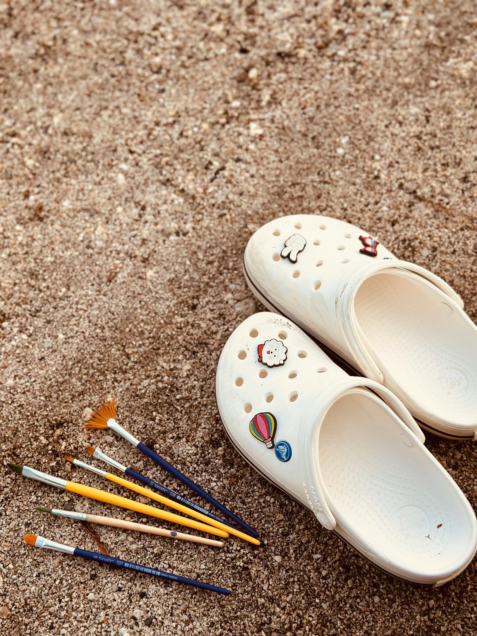 Crocs Shoes Photos, Download The BEST Free Crocs Shoes Stock Photos ...