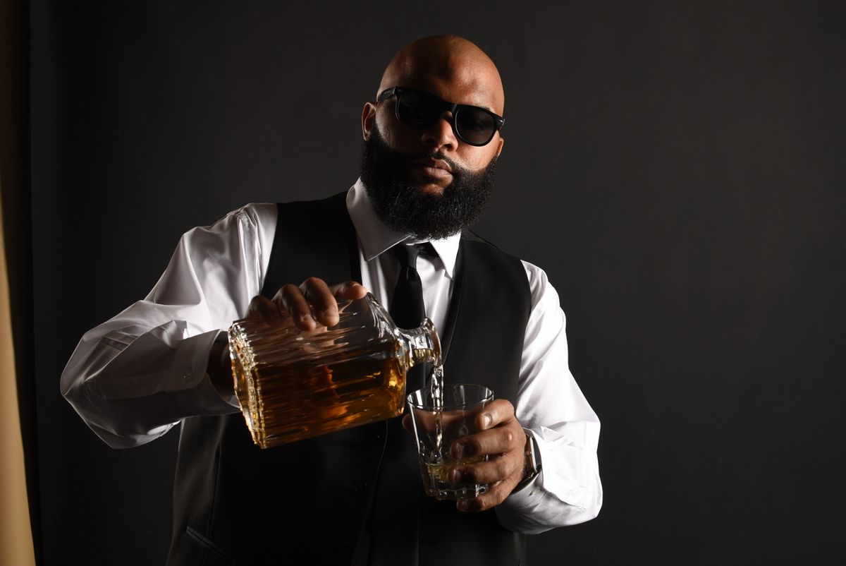 Grown Man Photos, Download The BEST Free Grown Man Stock Photos & HD Images
