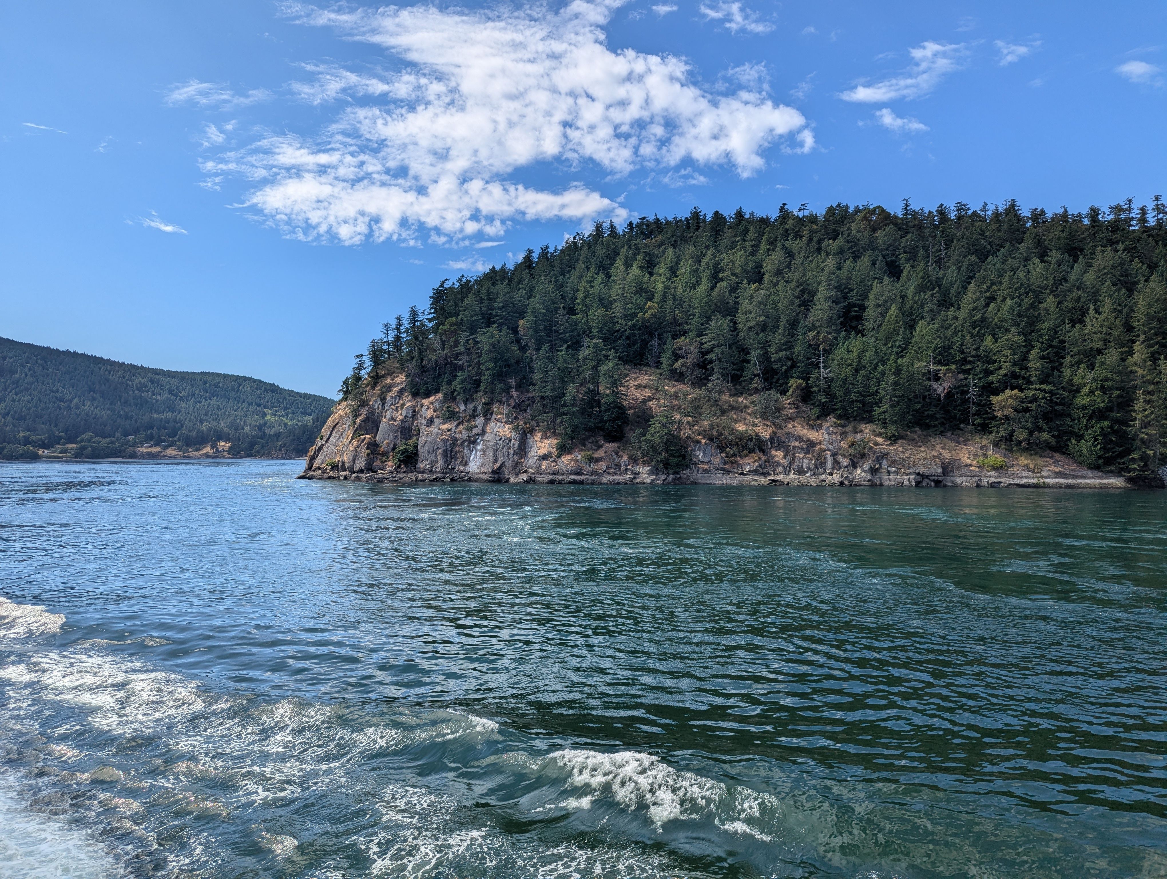 Scenic Coastal View of Vancouver Island · Free Stock Photo