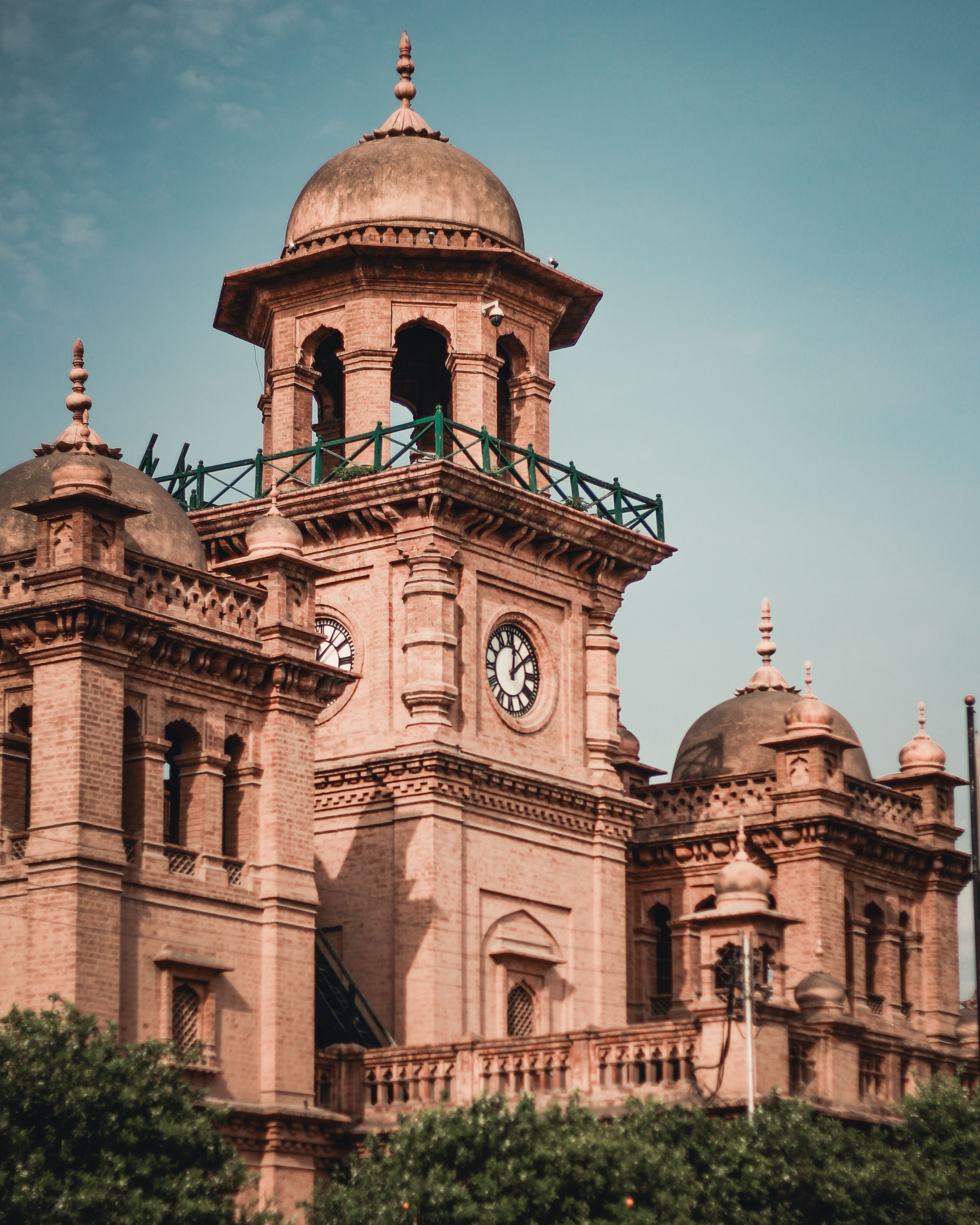 Islamia College Peshawar Architectural Landmark · Free Stock Photo