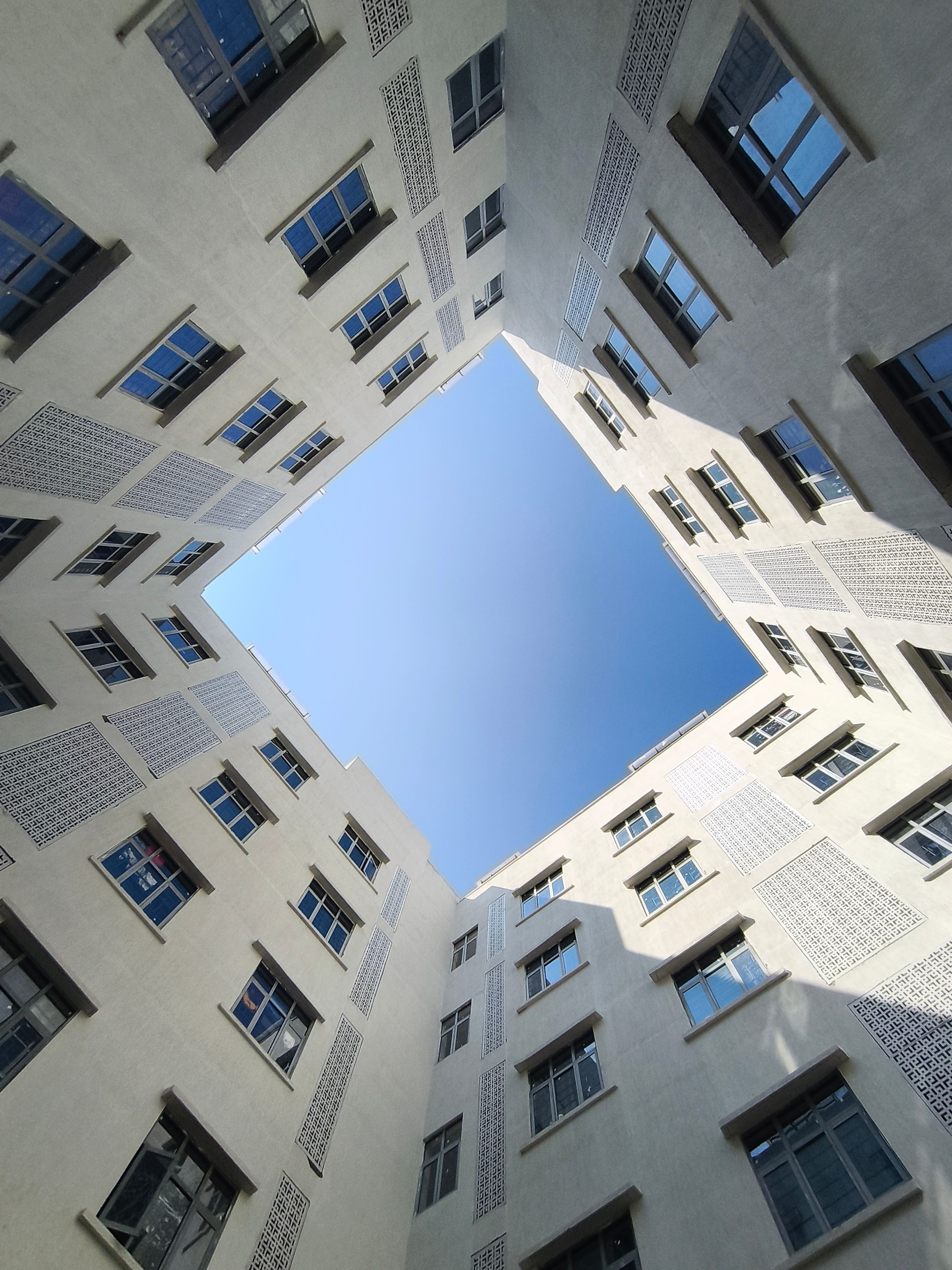 Skyward View of Indian Architectural Building · Free Stock Photo