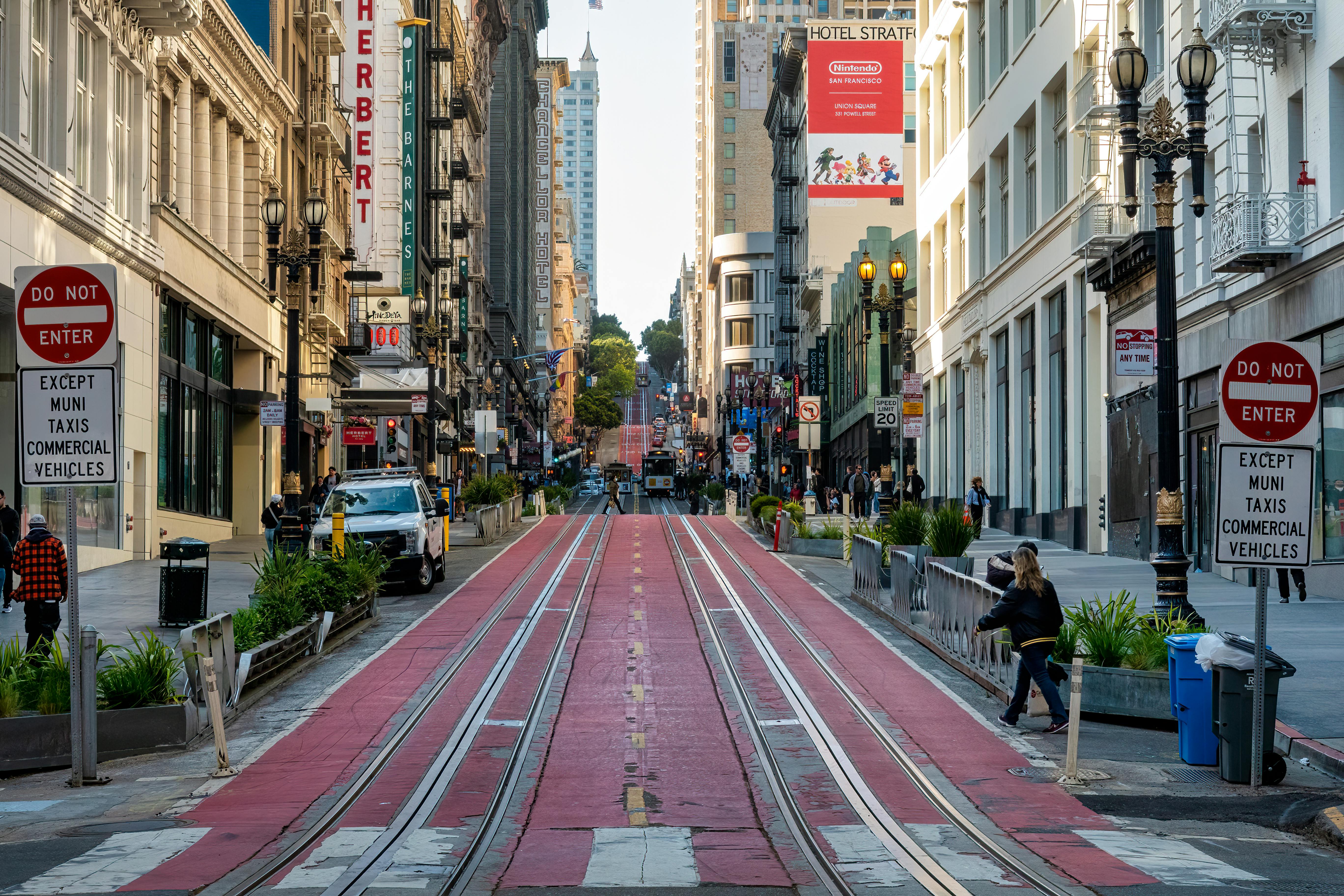 Bustling Street in San Francisco City Center · Free Stock Photo