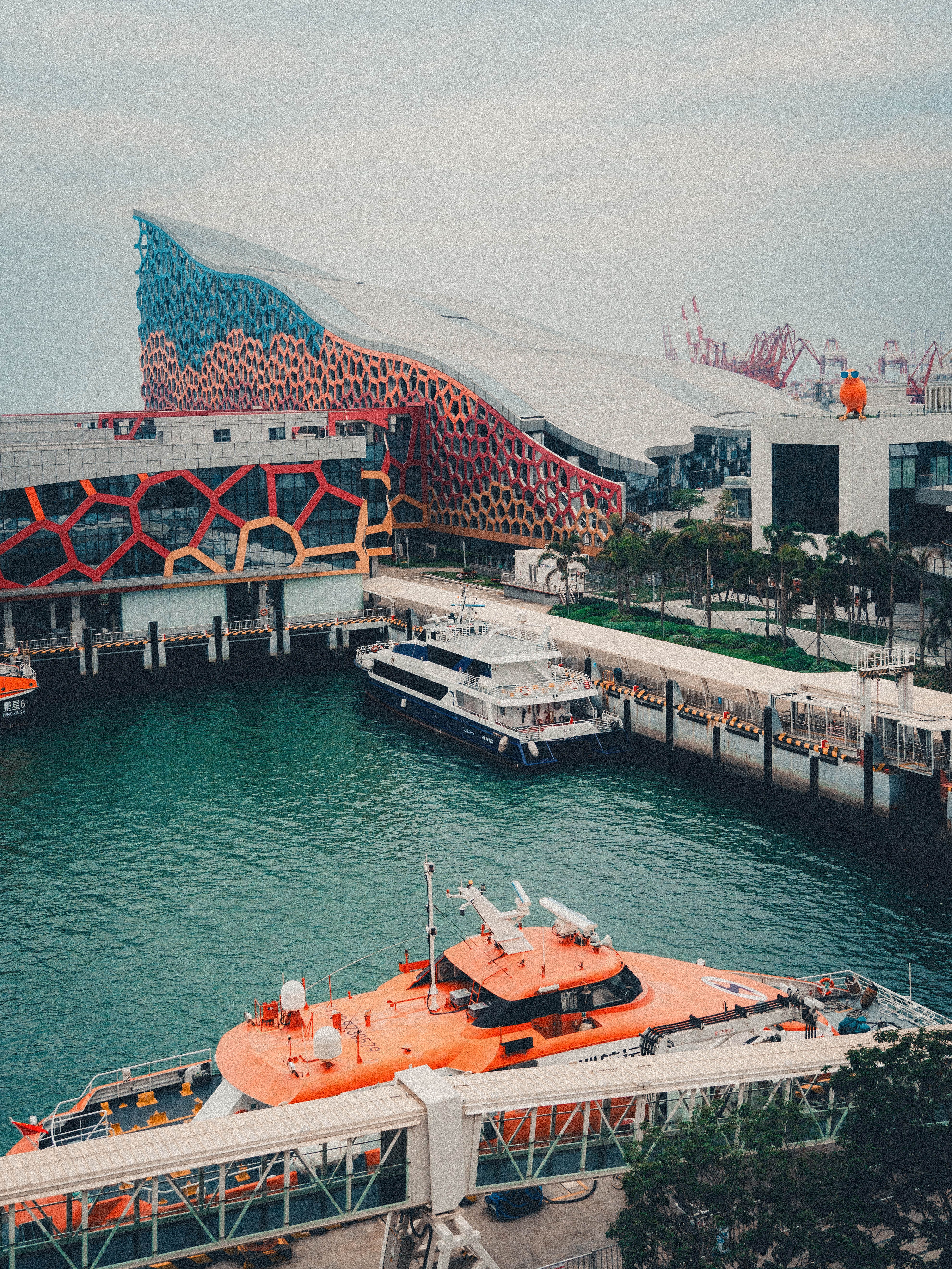 Colorful Modern Waterfront Architecture View · Free Stock Photo