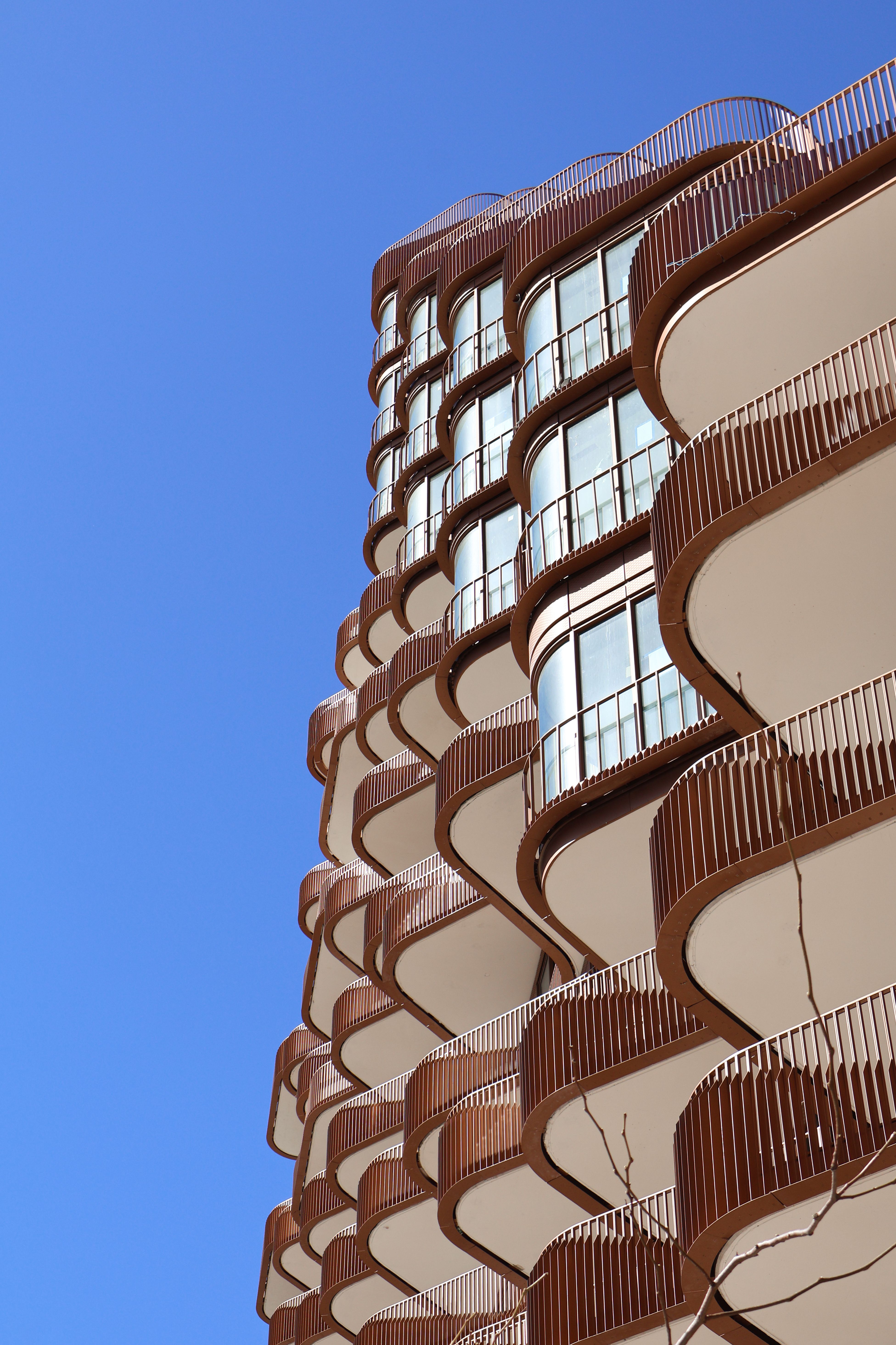 Modern Architecture with Curved Balconies in Toronto · Free Stock Photo