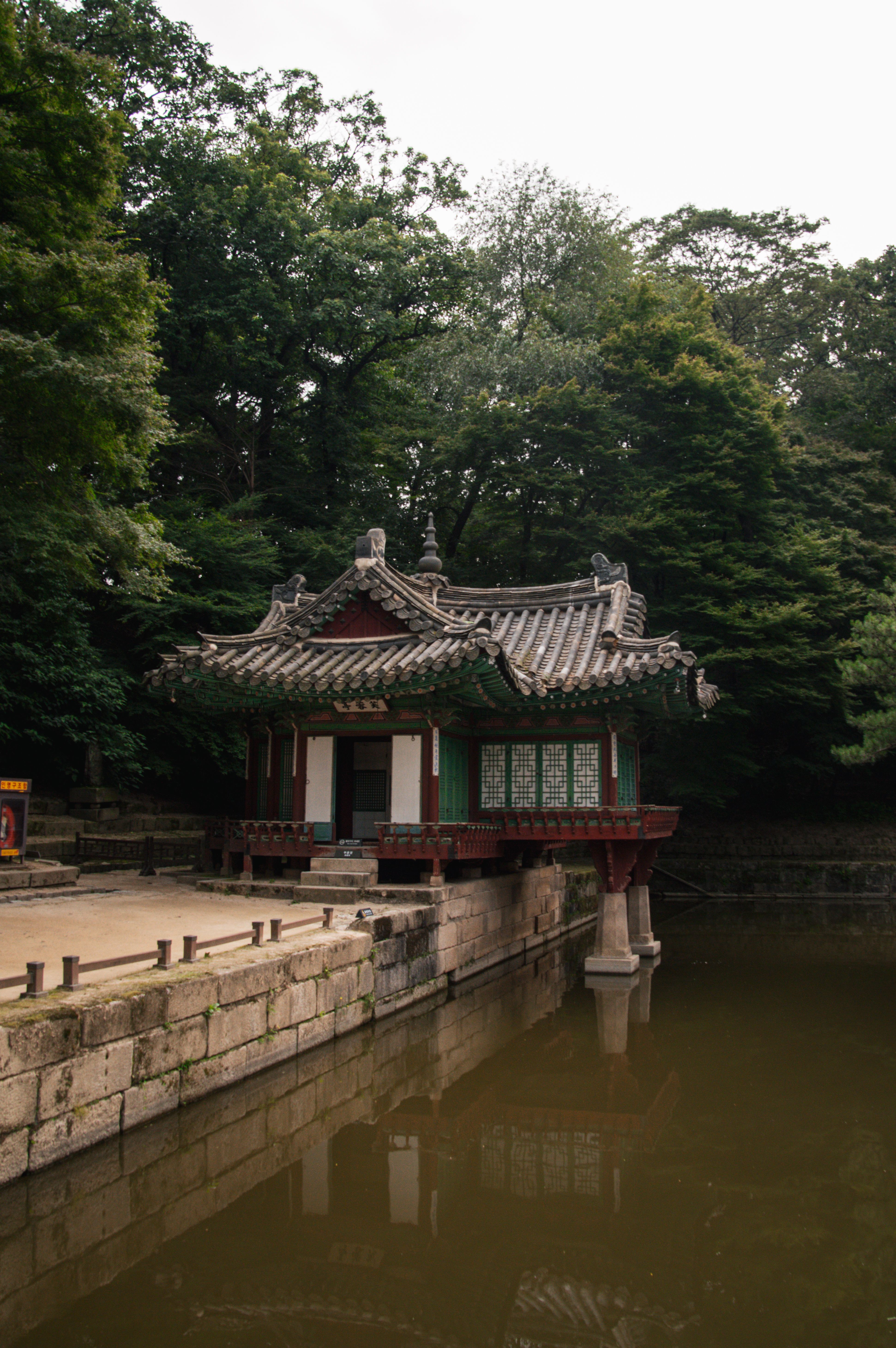 Traditional Korean Pavilion by Pond in Seoul · Free Stock Photo