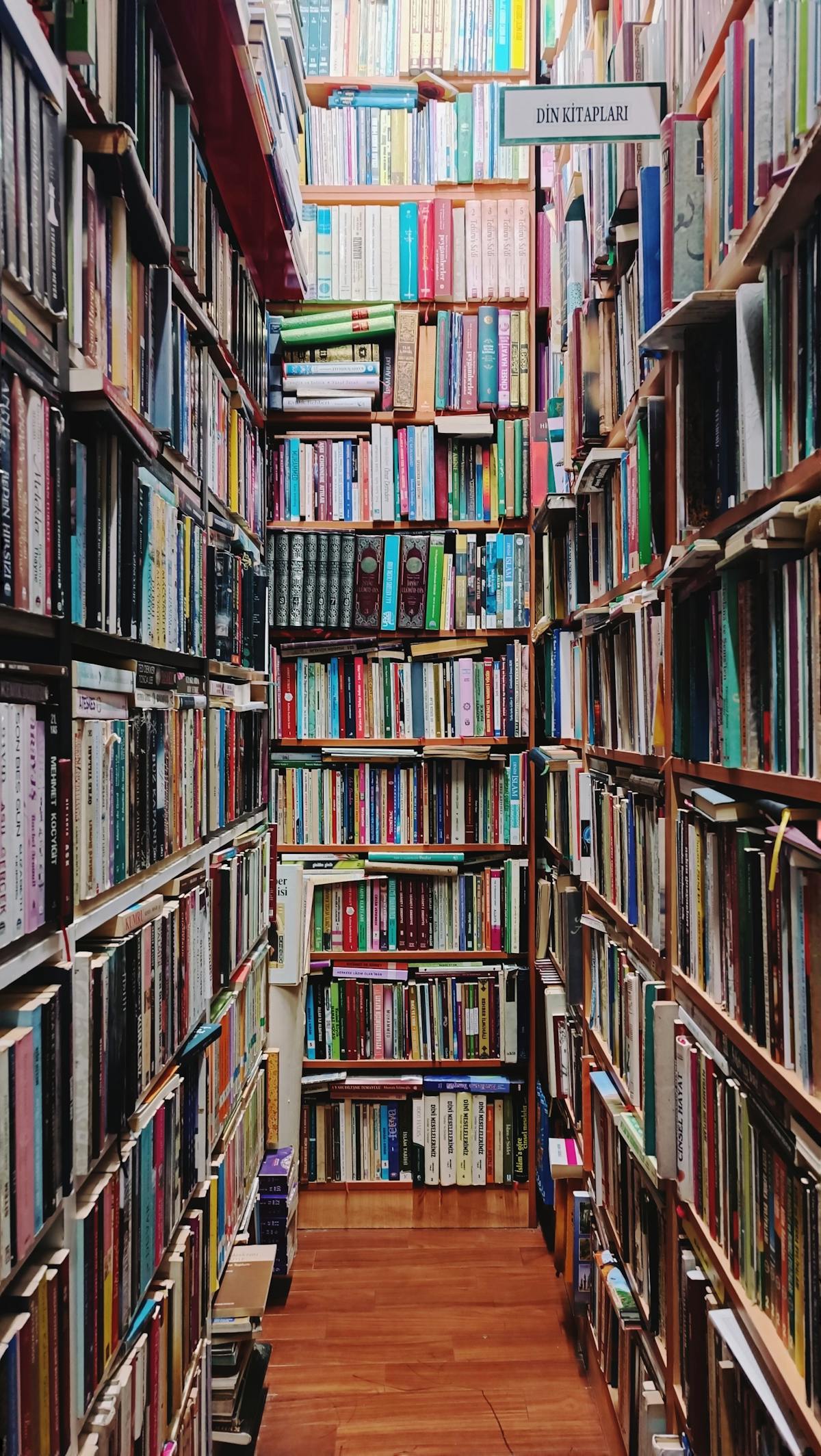 Library Books Images Photos, Download The BEST Free Library Books ...