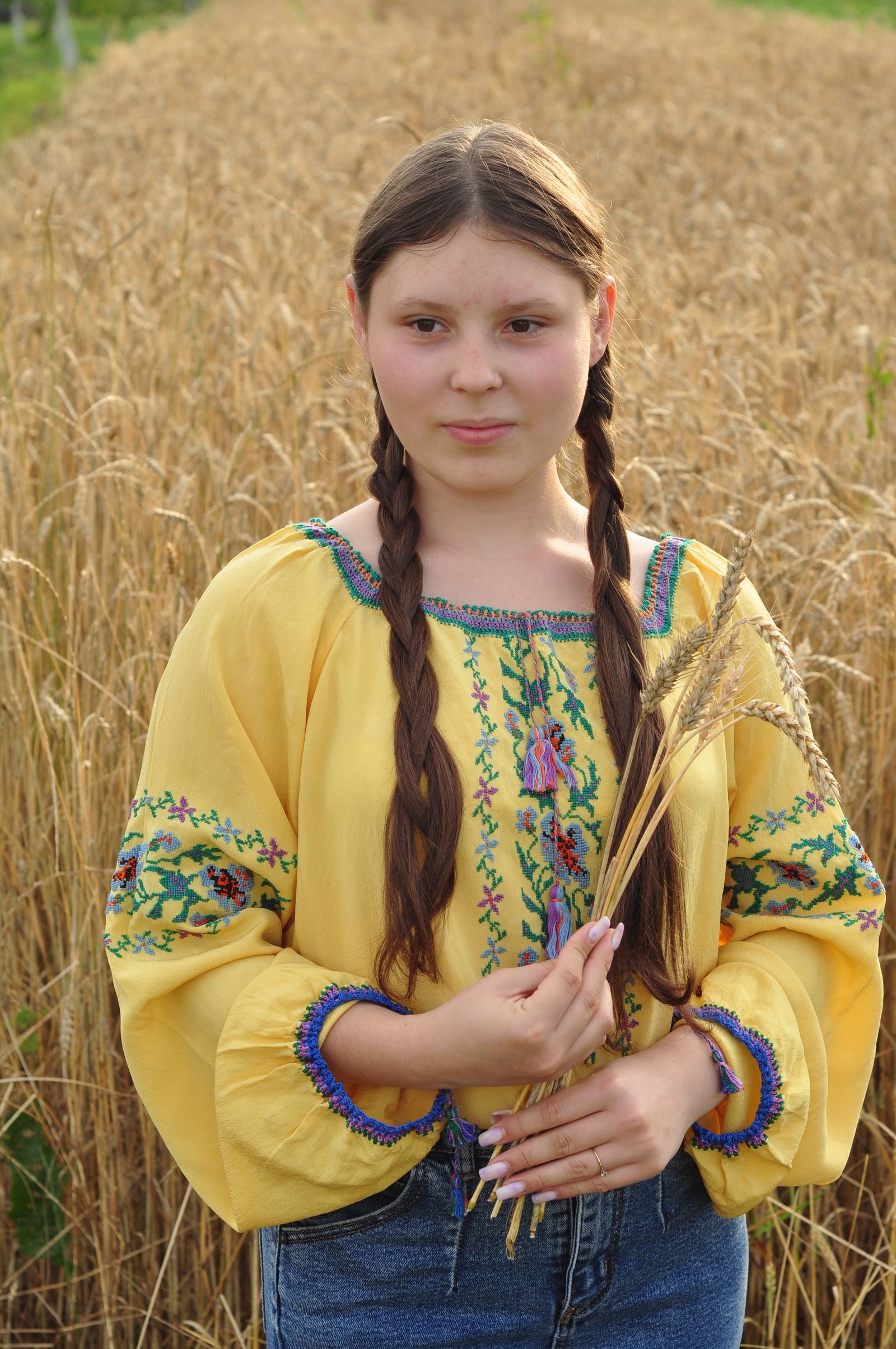 Ukrainian Girl Photos, Download The BEST Free Ukrainian Girl Stock ...