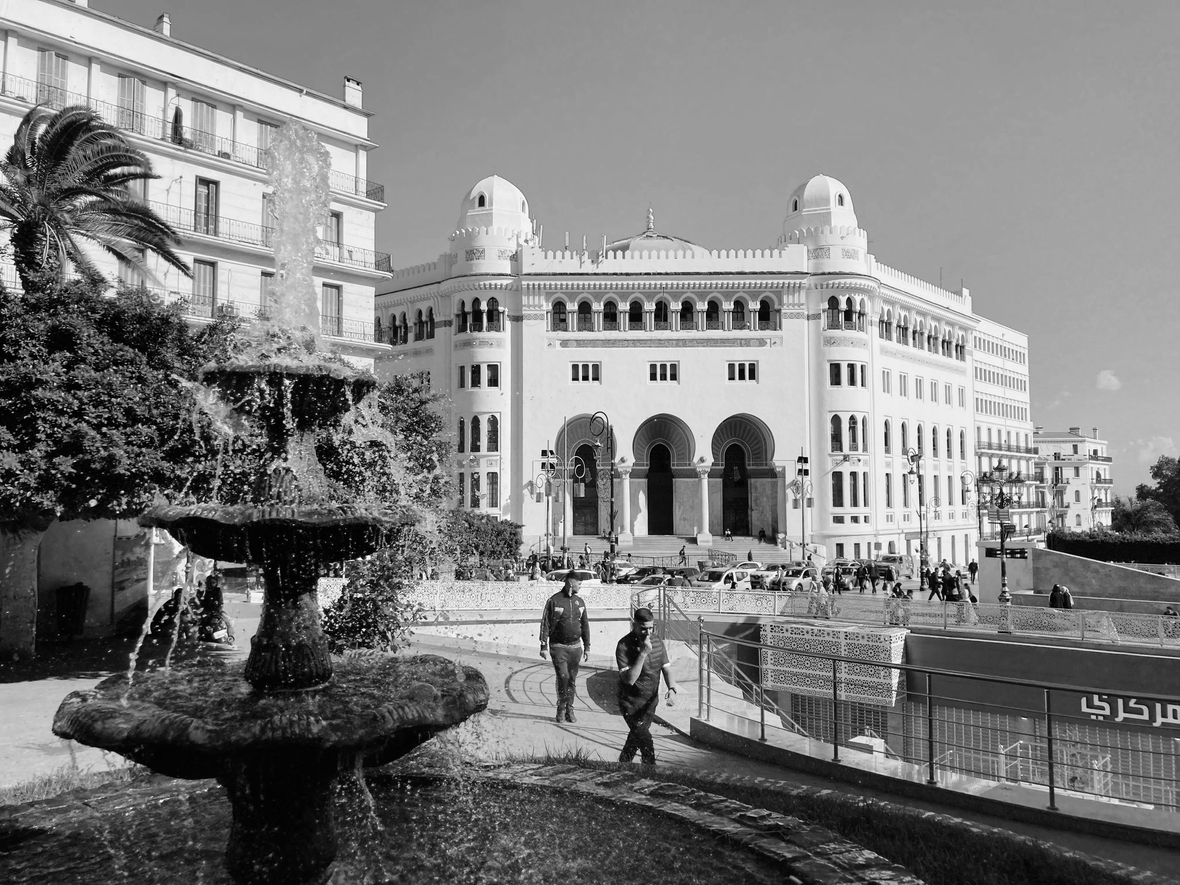 Historic Building with Fountain in Algiers Scene · Free Stock Photo