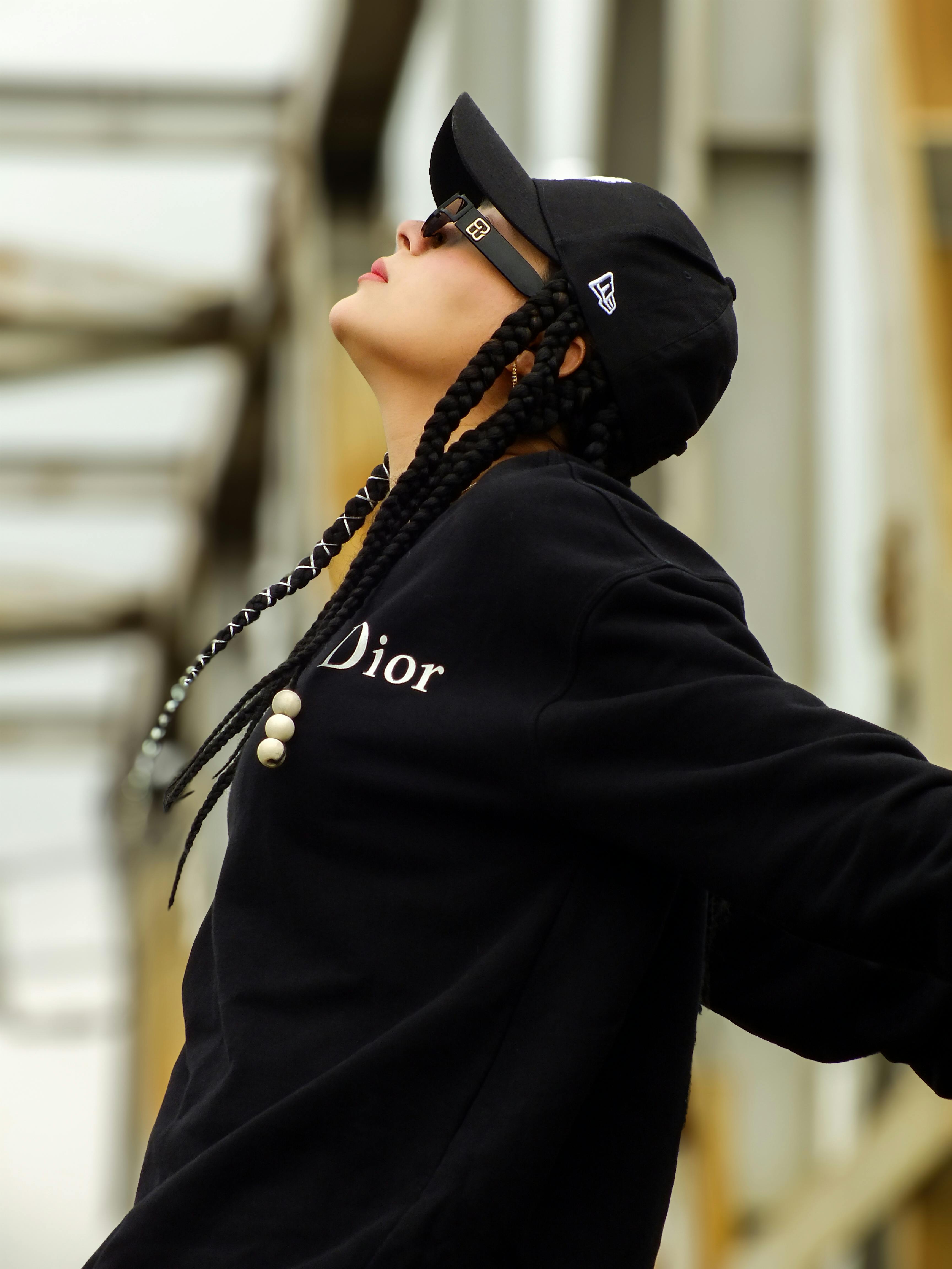 Side Pose Images Photos, Download The BEST Free Side Pose Images Stock ...