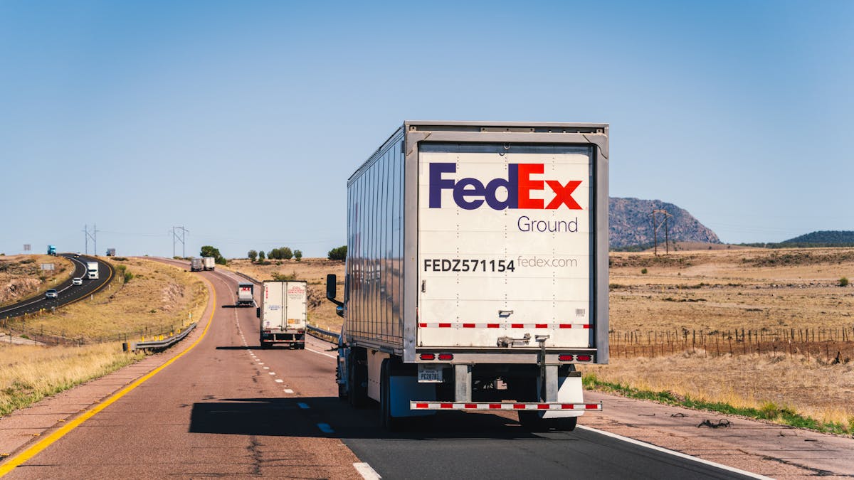 Fedex Photos, Download The BEST Free Fedex Stock Photos & HD Images