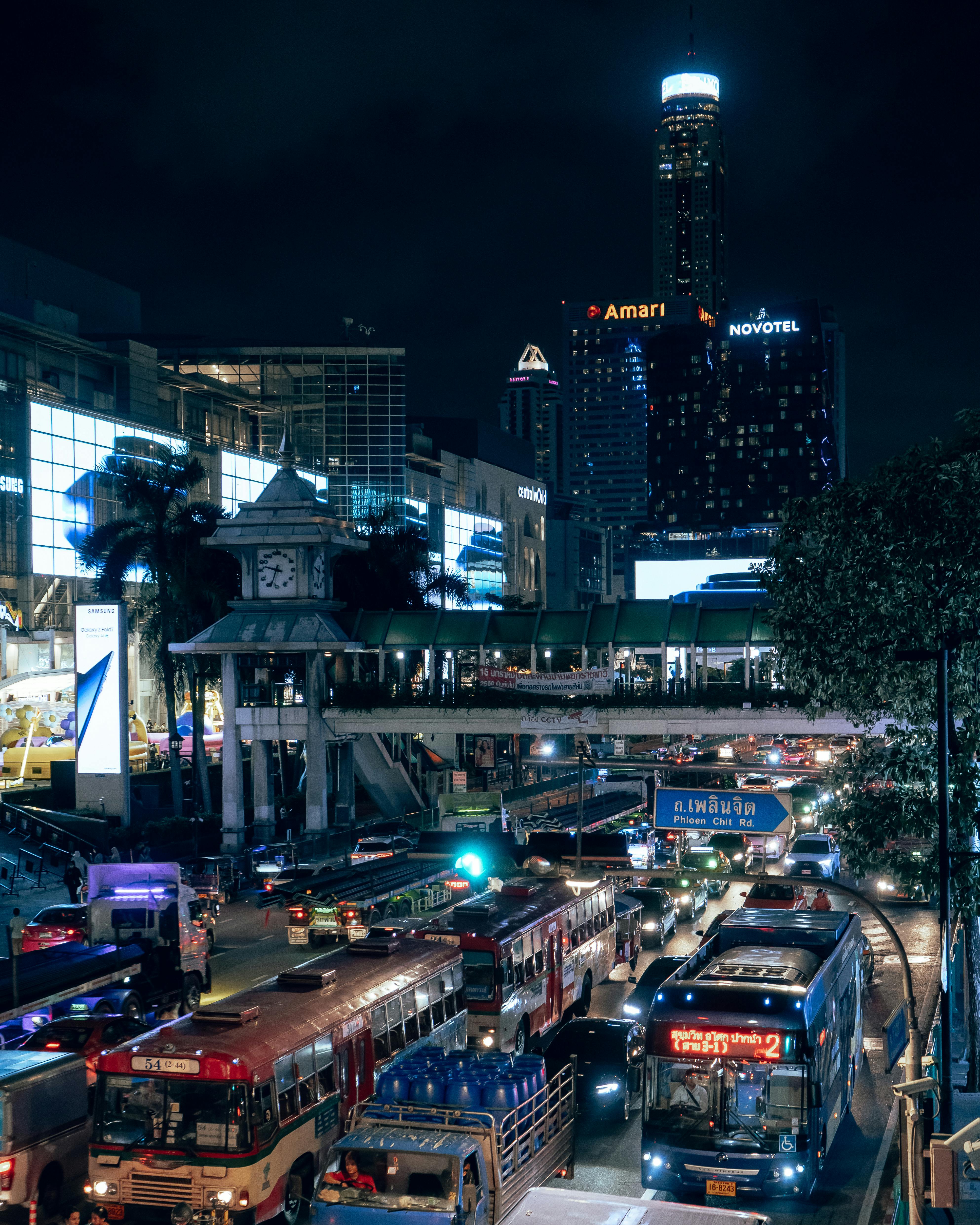 Buses Photos, Download The BEST Free Buses Stock Photos & HD Images