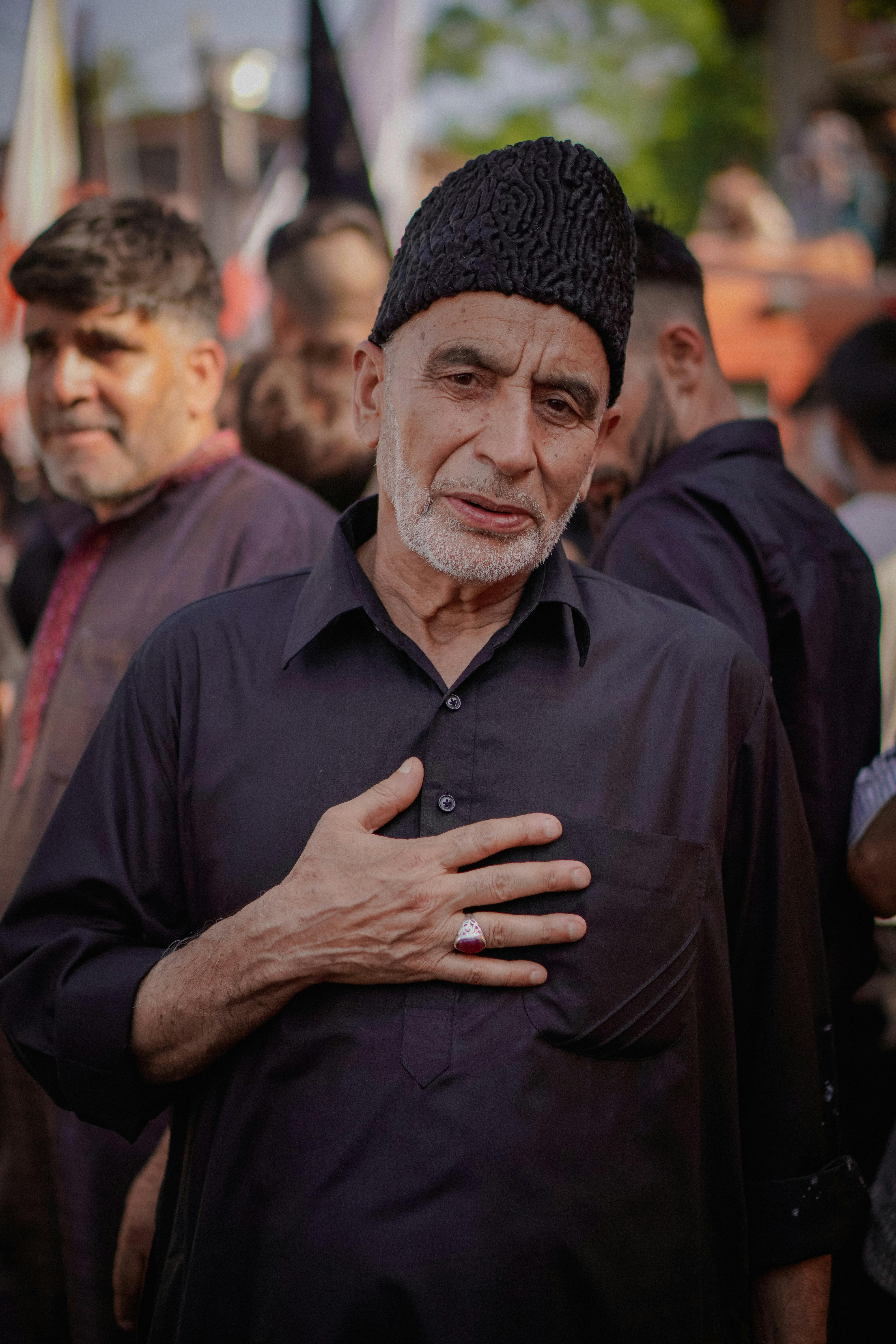 Public Reaction Pakistan Photos, Download The BEST Free Public Reaction ...