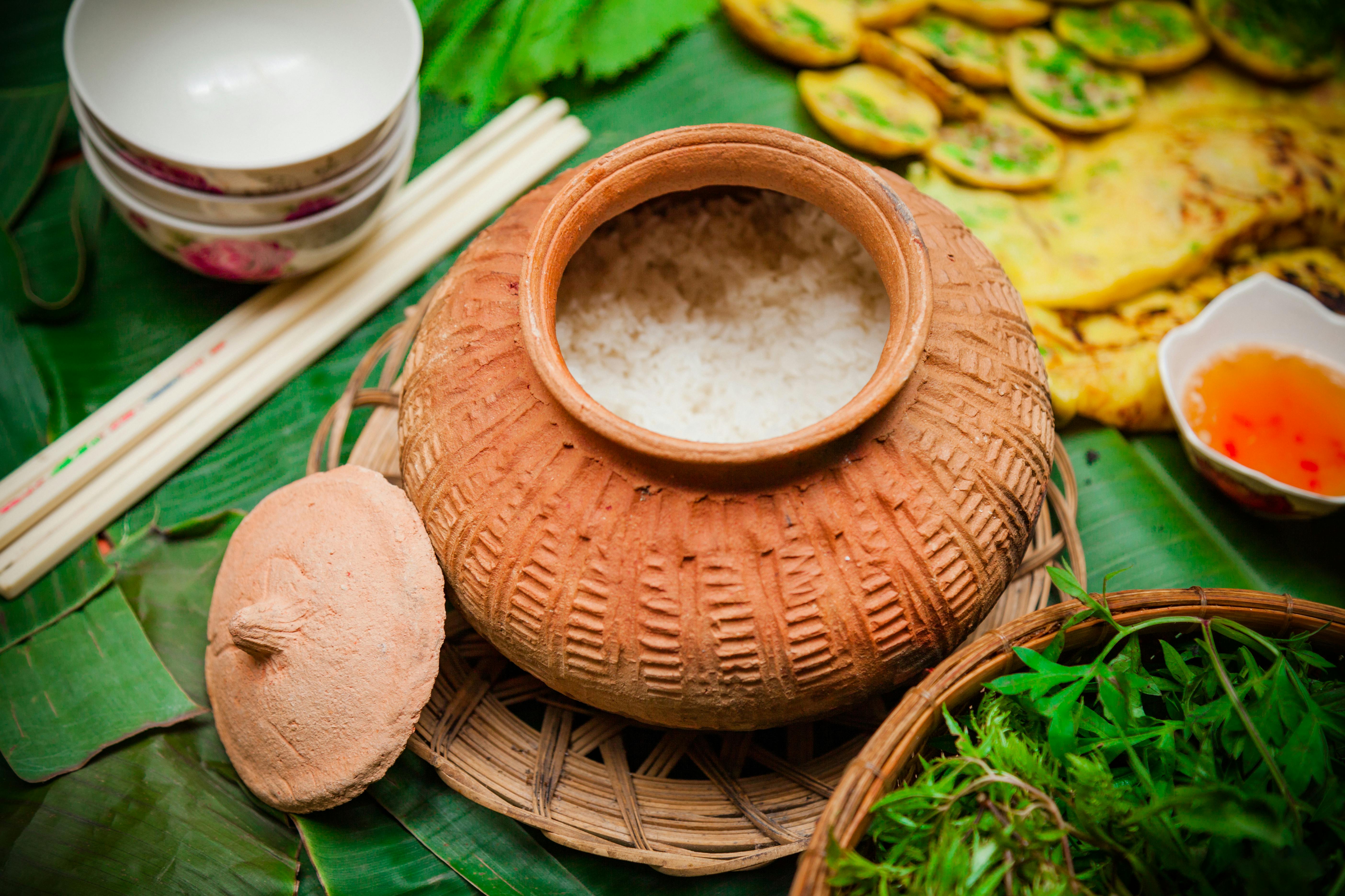 Traditional Vietnamese Clay Pot Meal in An Giang · Free Stock Photo