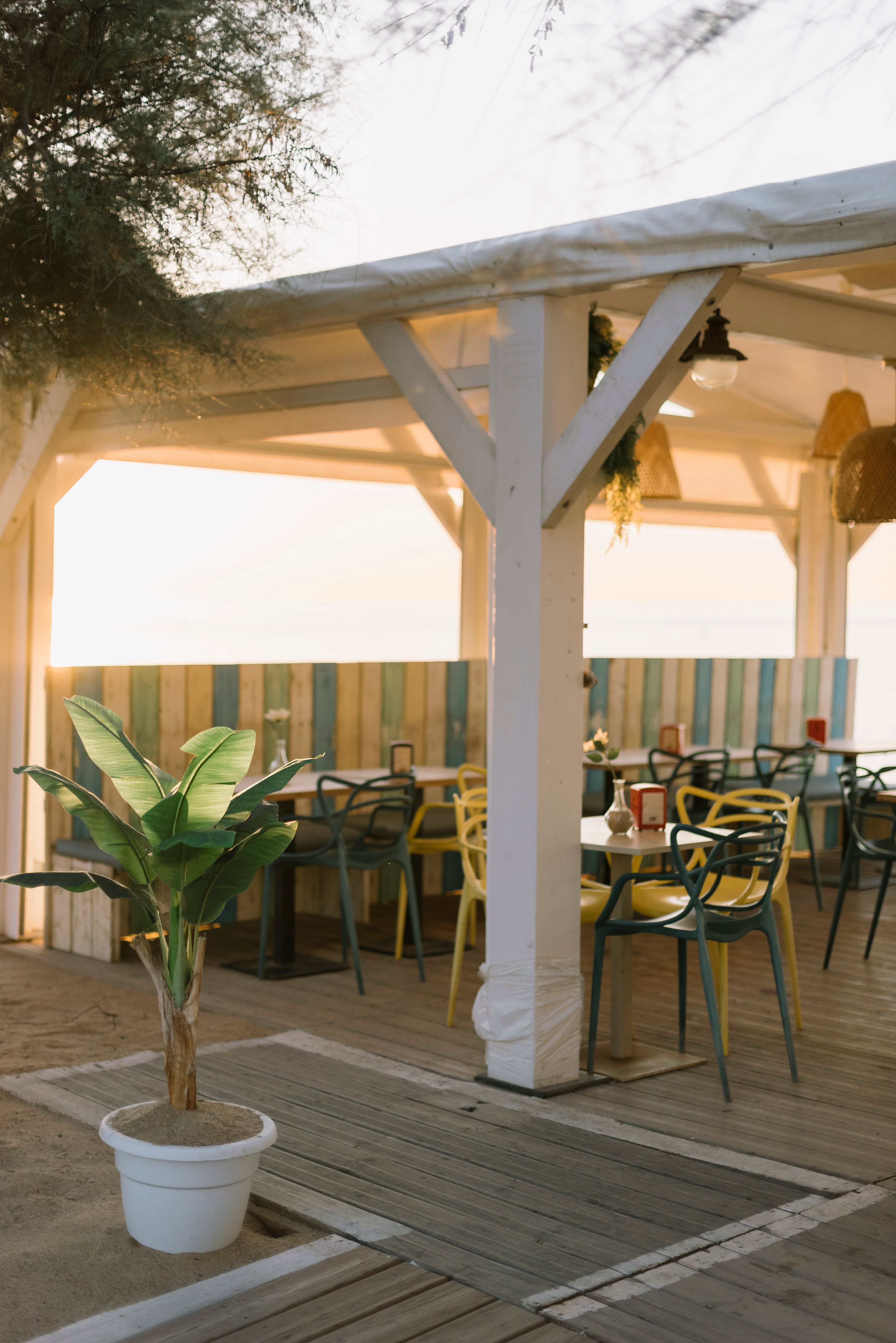 Charming Beachside Cafe at Sunset · Free Stock Photo