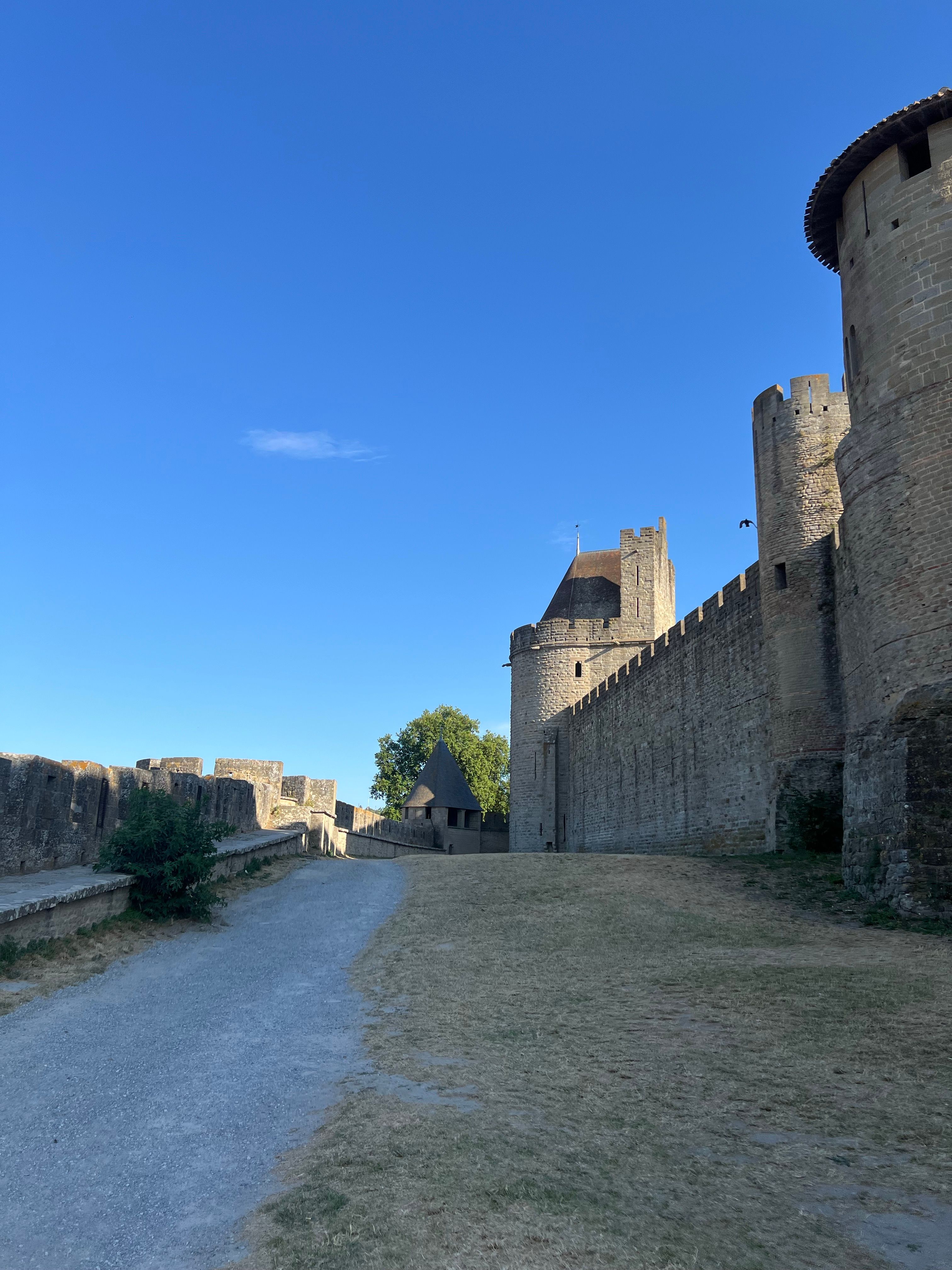 Castle Ramparts Photos, Download The BEST Free Castle Ramparts Stock ...