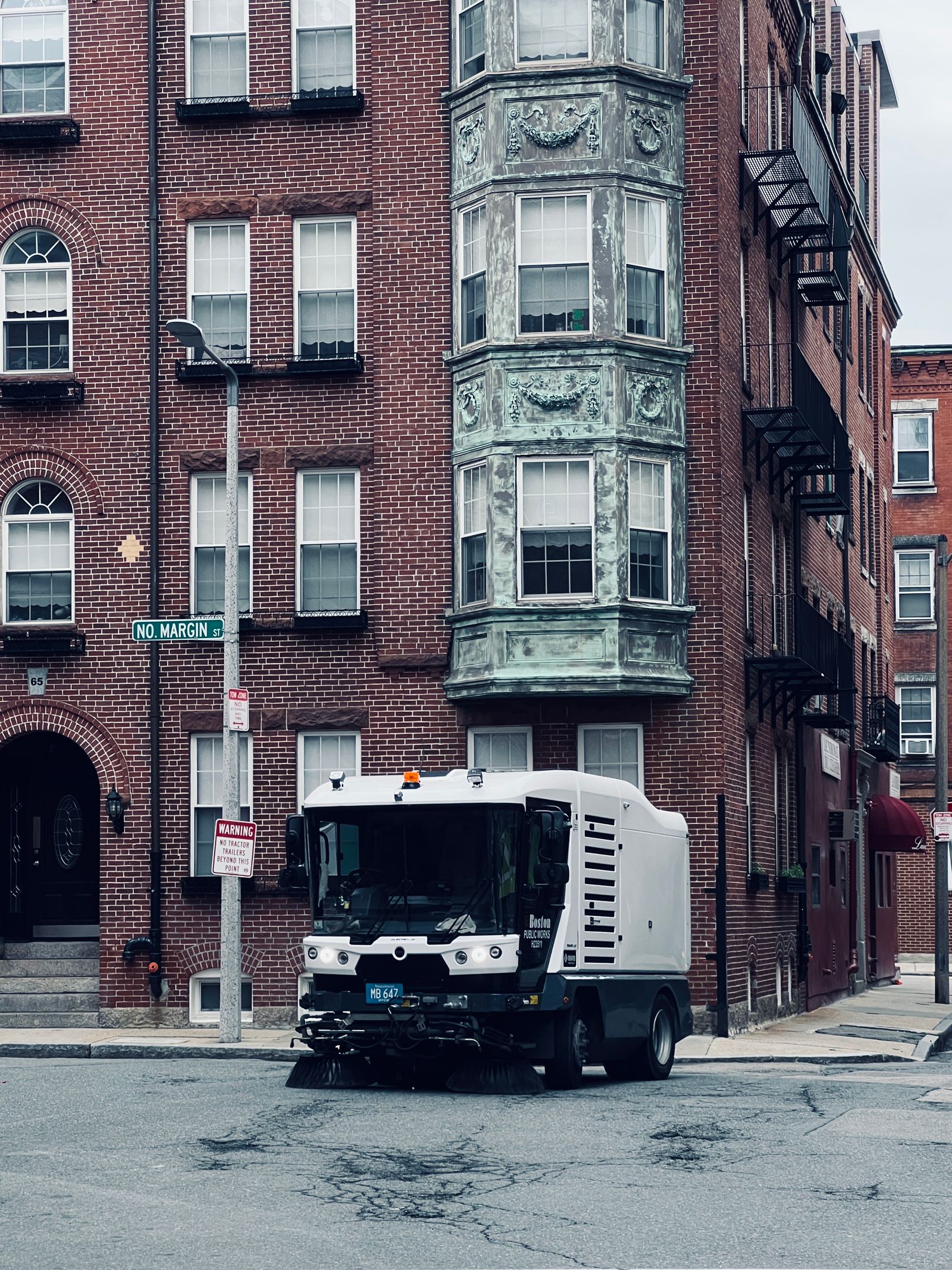 Street Sweeper Photos, Download The BEST Free Street Sweeper Stock ...