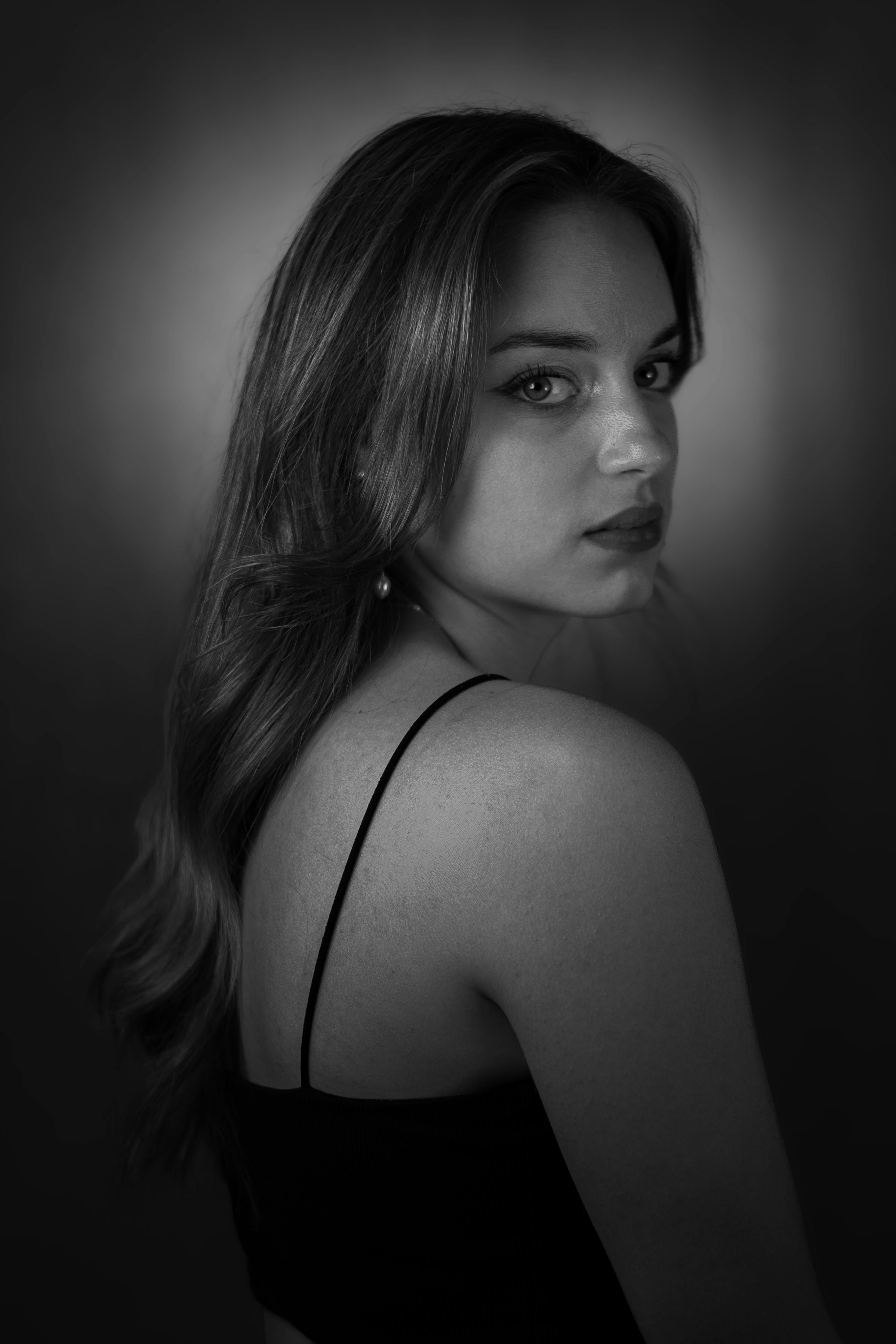 Bobbie Model Photos, Download The BEST Free Bobbie Model Stock Photos ...