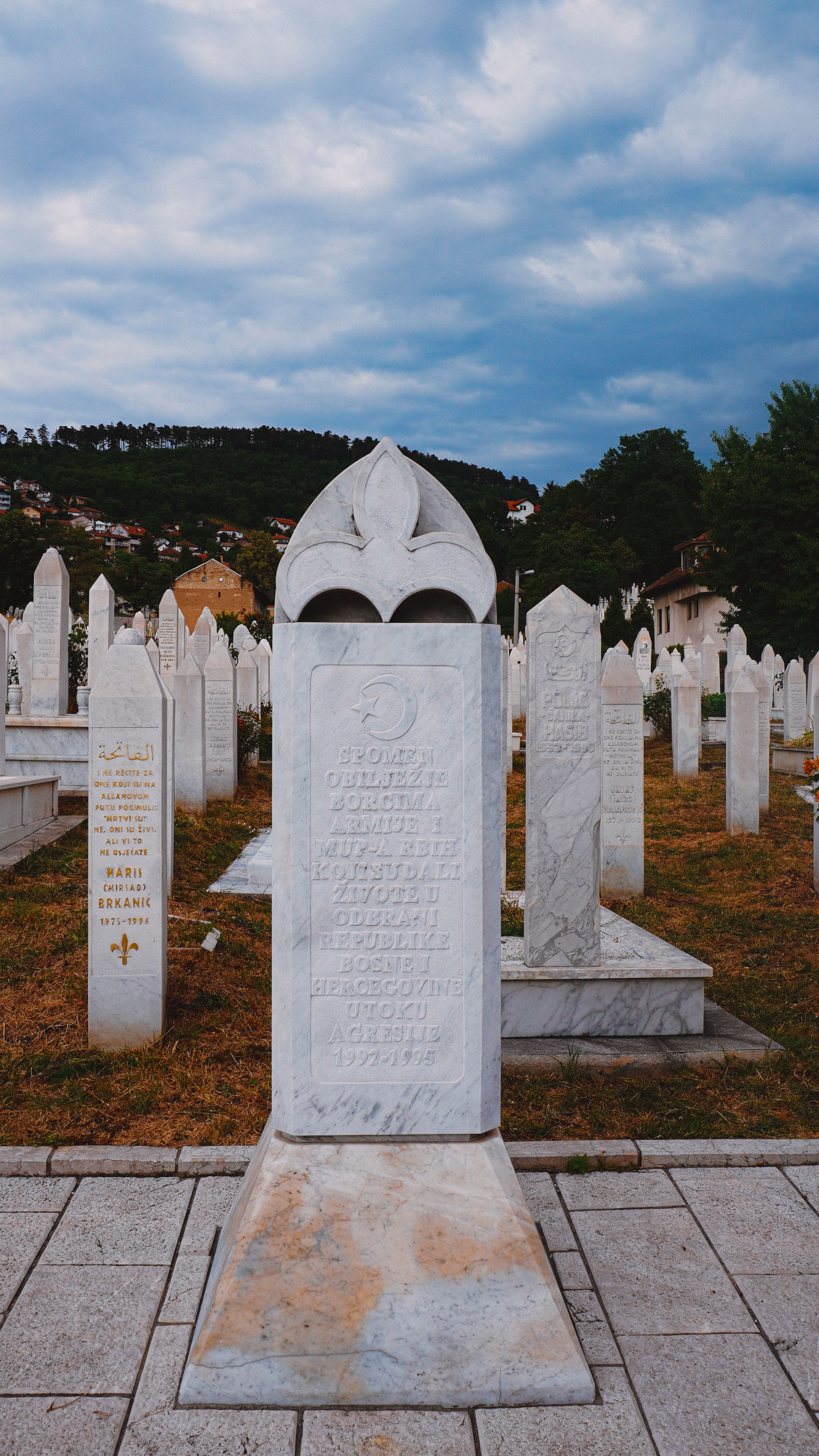 Photo of Tombstones in Cemetery · Free Stock Photo