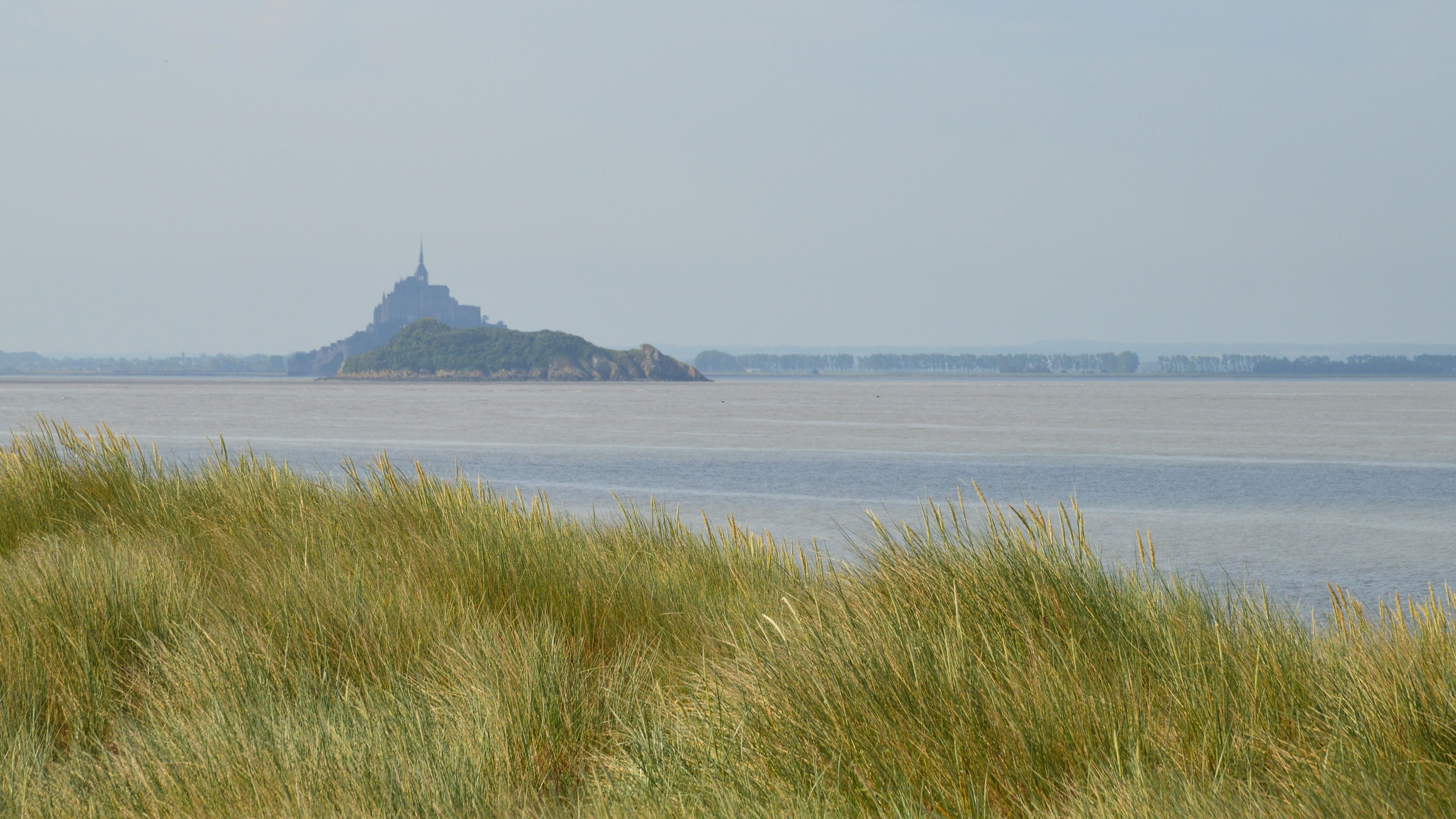 Scenic View of Mont Saint-Michel from Normandy Coast · Free Stock Photo
