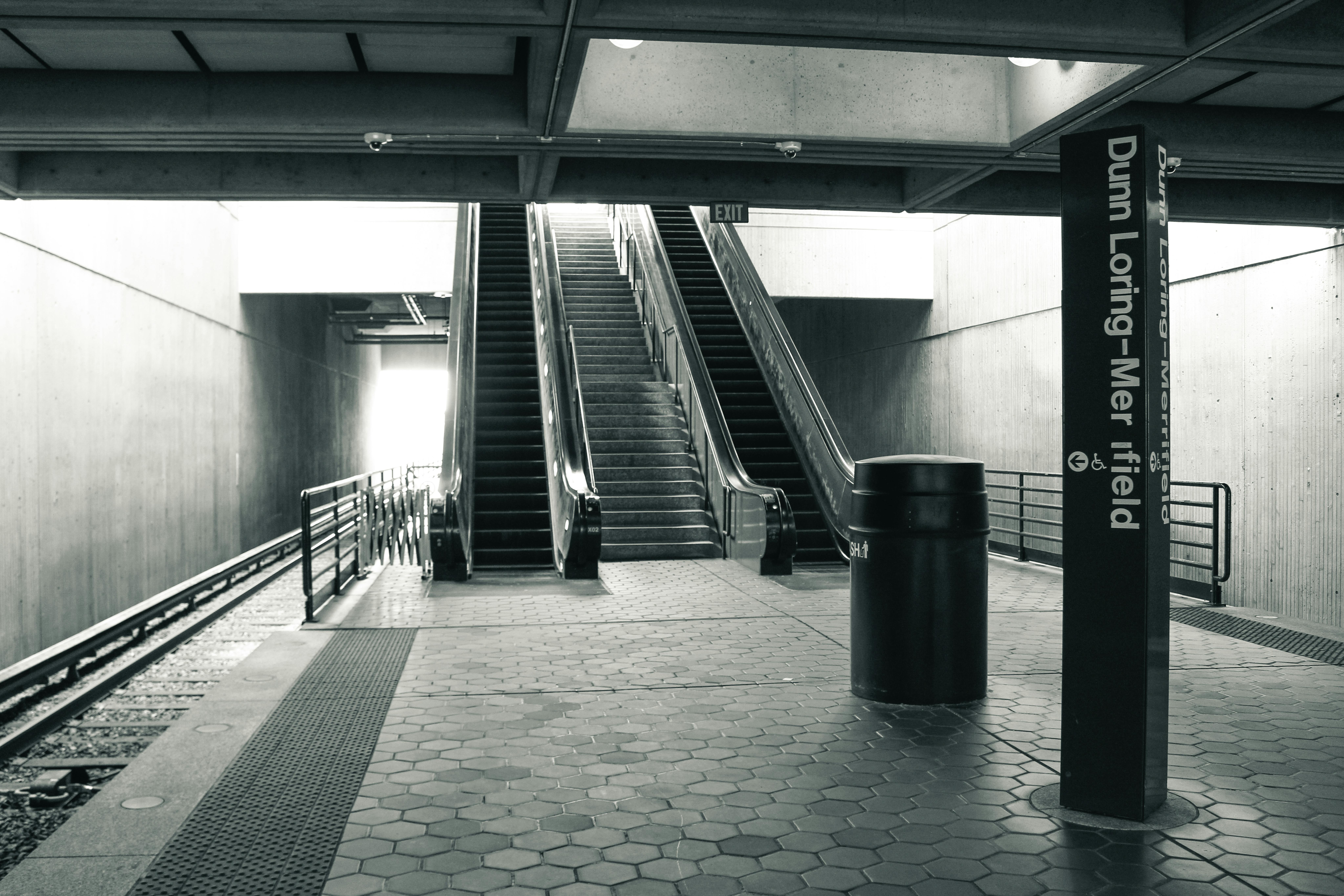 Empty Metro Station in Washington D.C. · Free Stock Photo