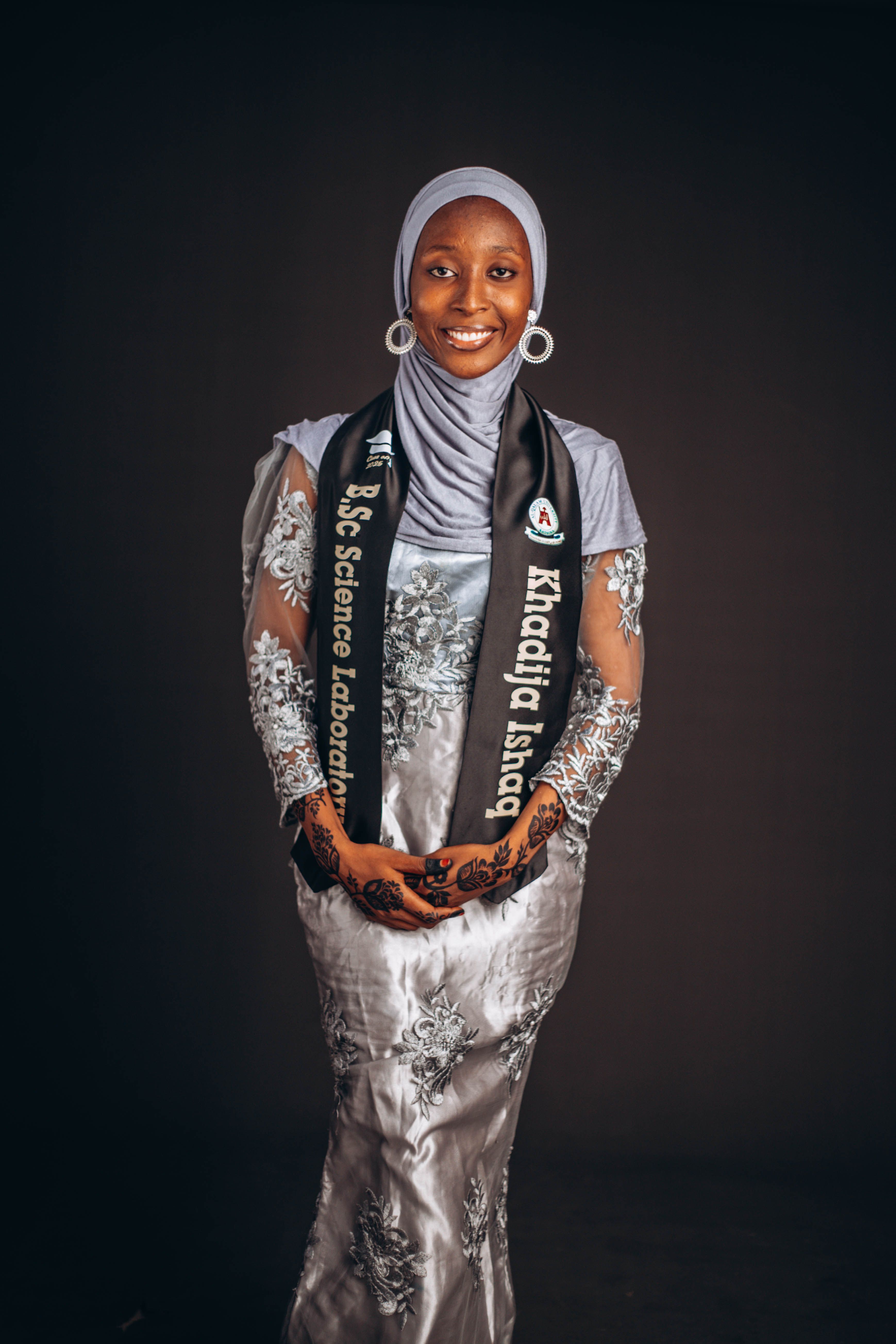 Pose Muslim Photos, Download The BEST Free Pose Muslim Stock Photos ...